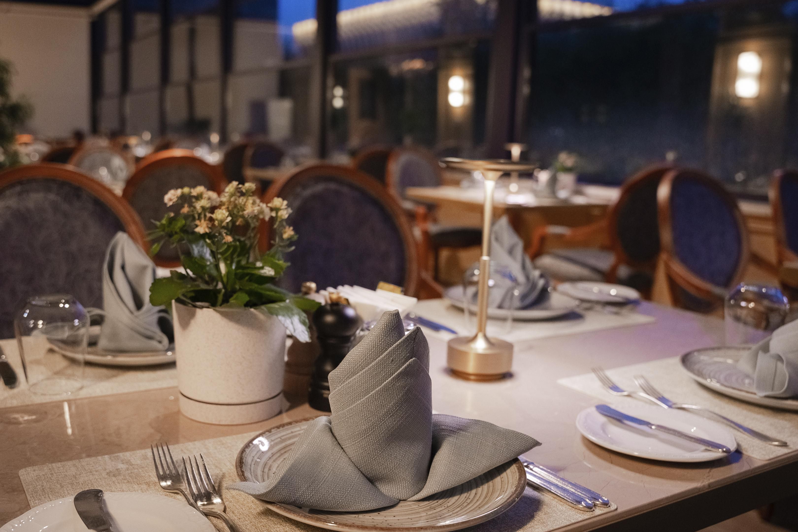 Dining Options in Almaty | InterContinental Almaty
