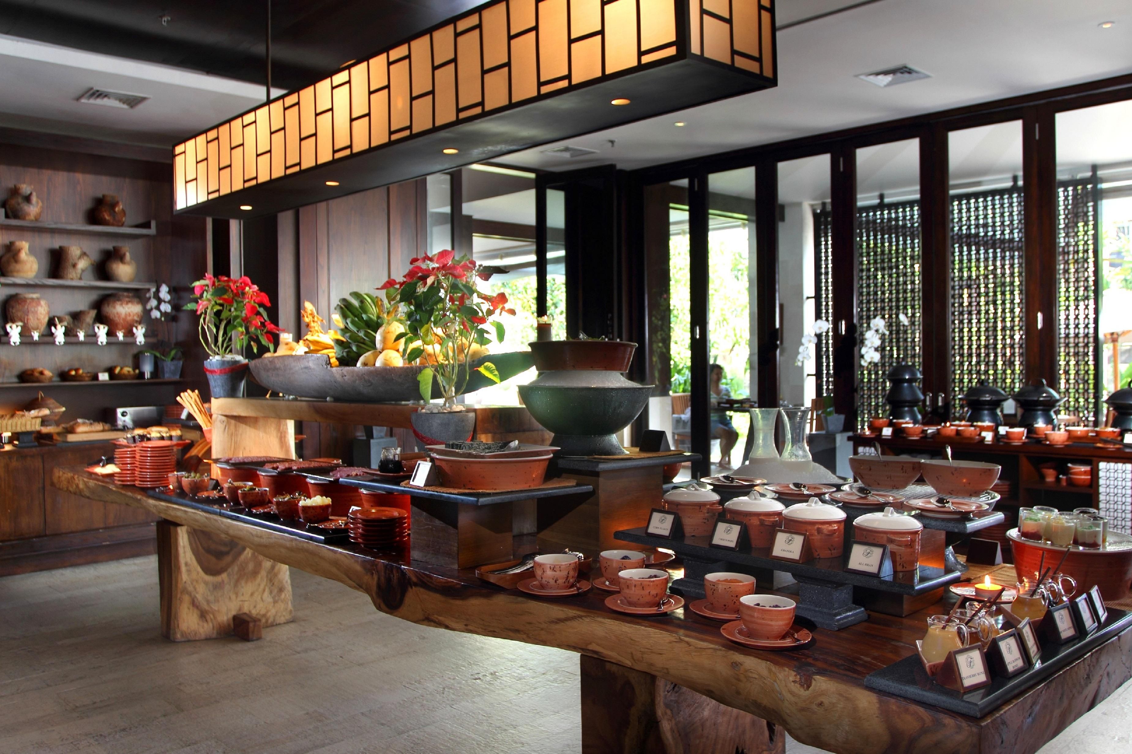 Dining Options in Bali | InterContinental Bali Sanur Resort