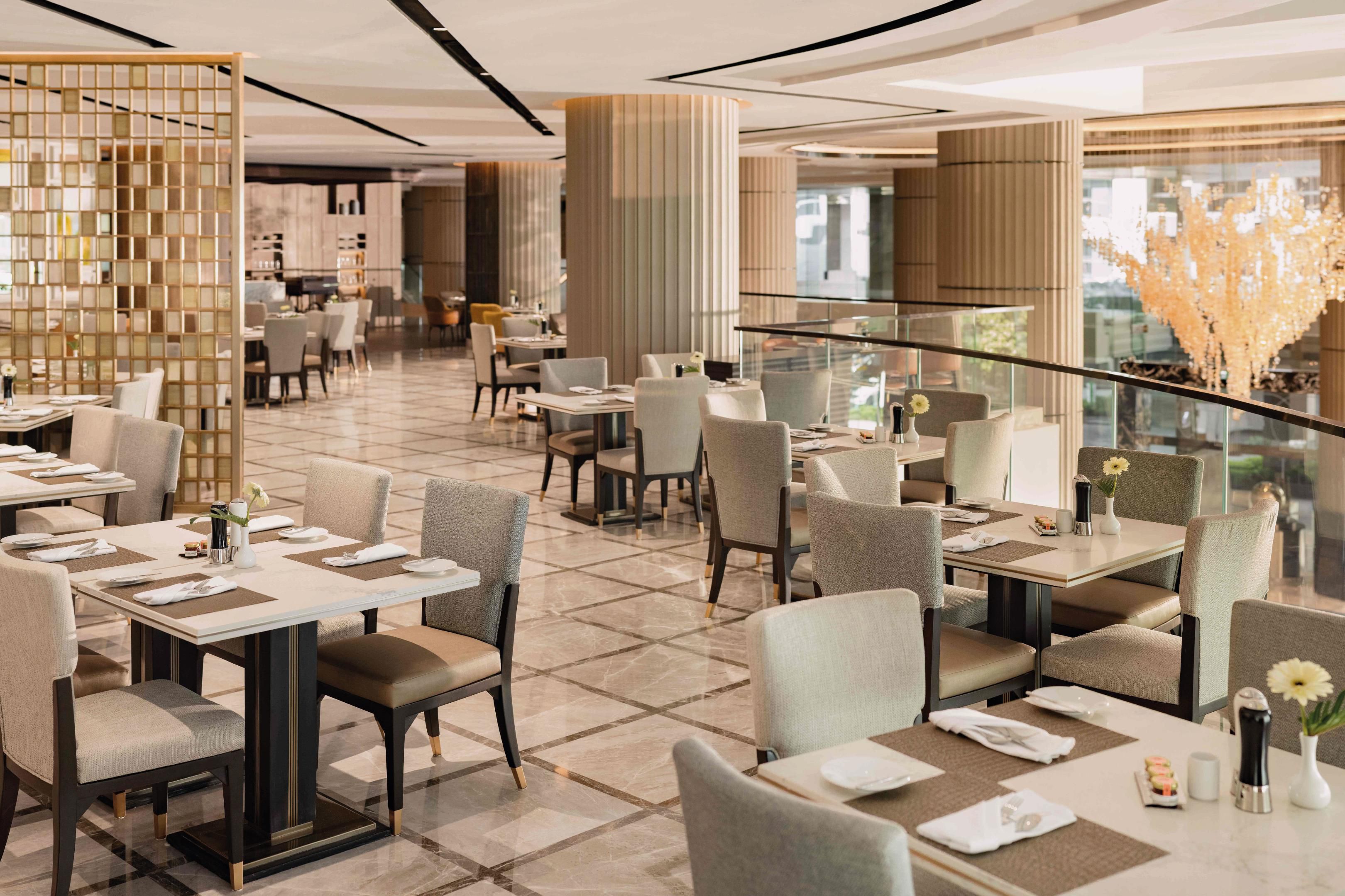 Bangkok Restaurants and Bars | InterContinental Bangkok