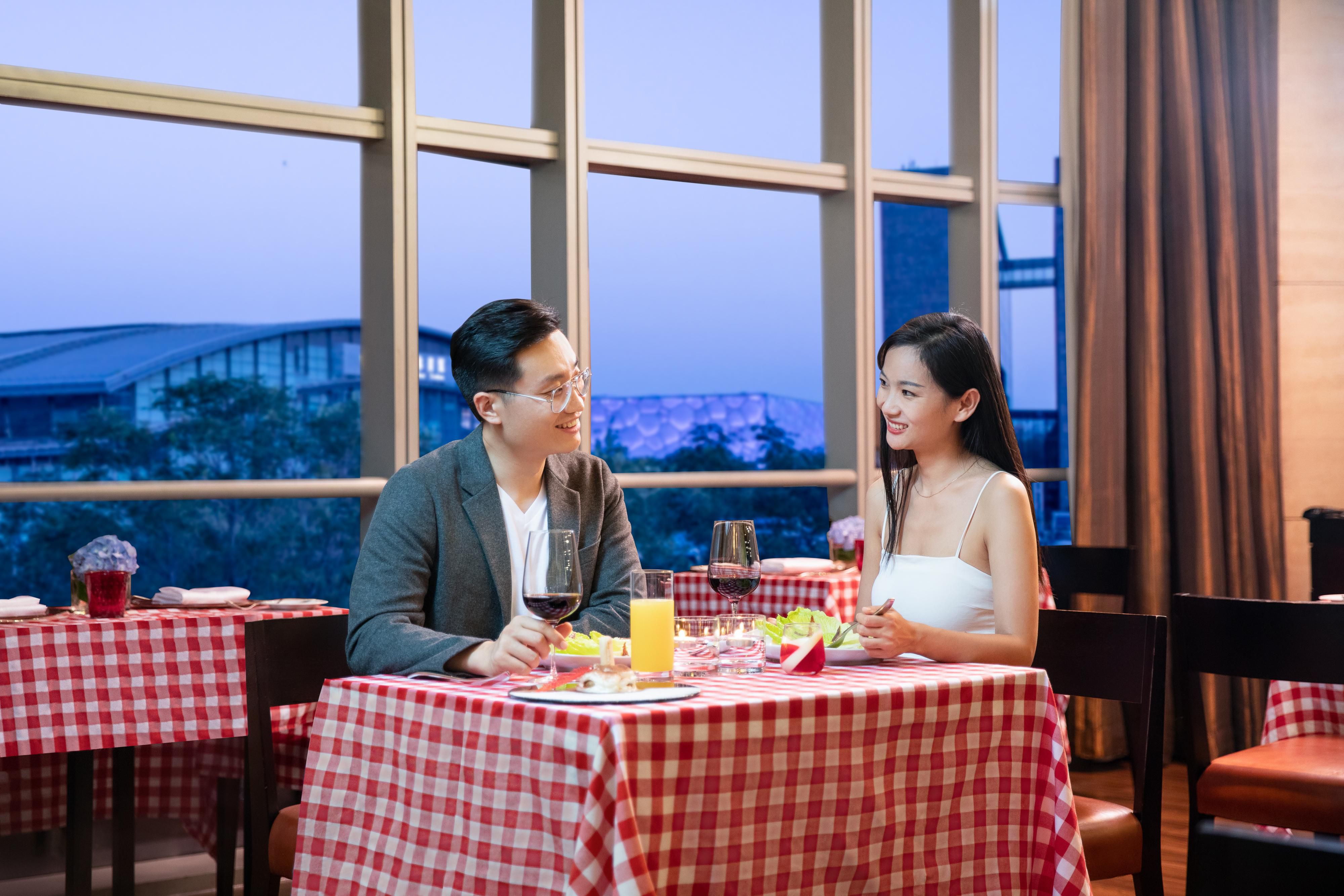 Dining Options in Beijing | InterContinental Beijing Beichen