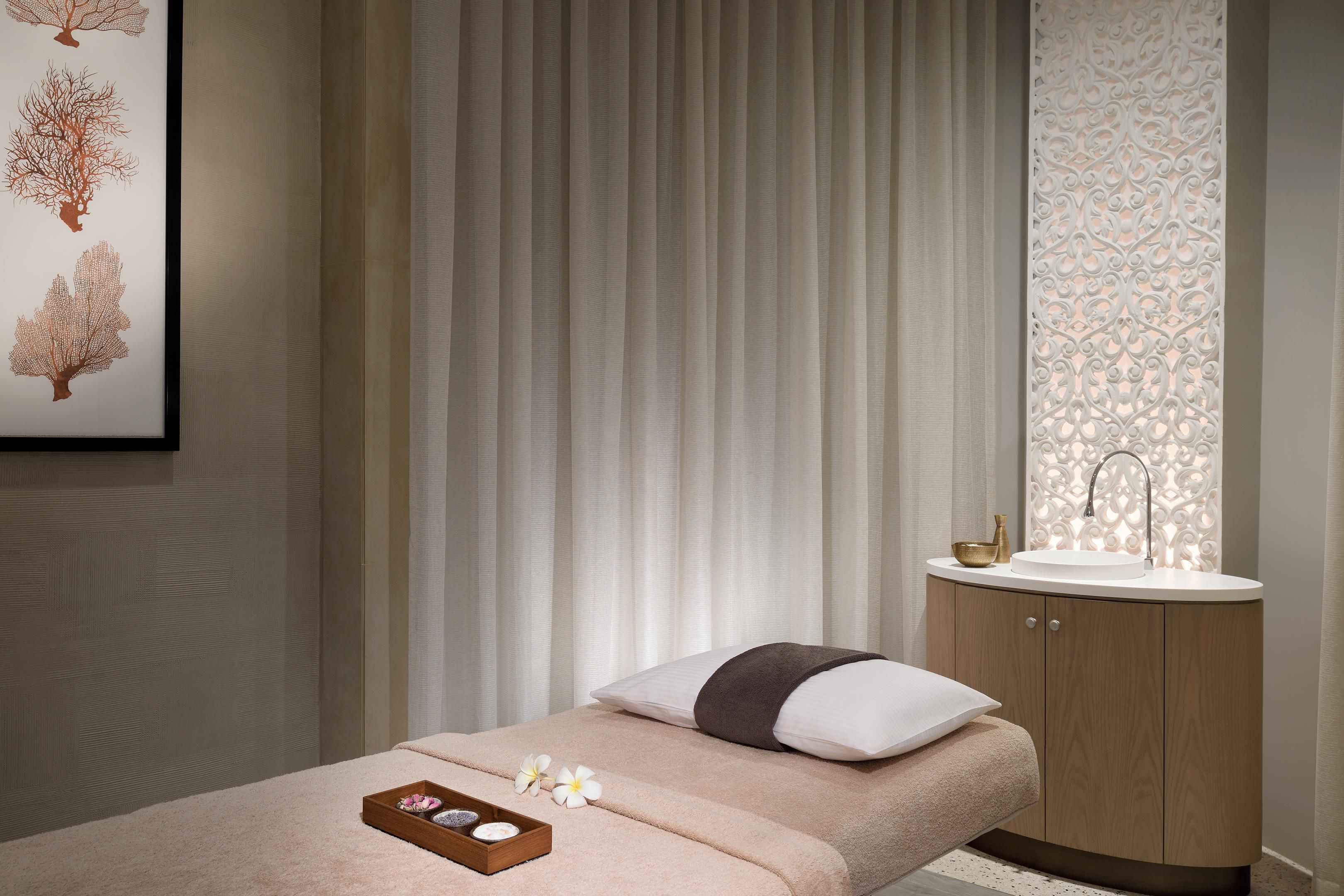 Downtown Boston Luxury Spa | InterContinental Boston