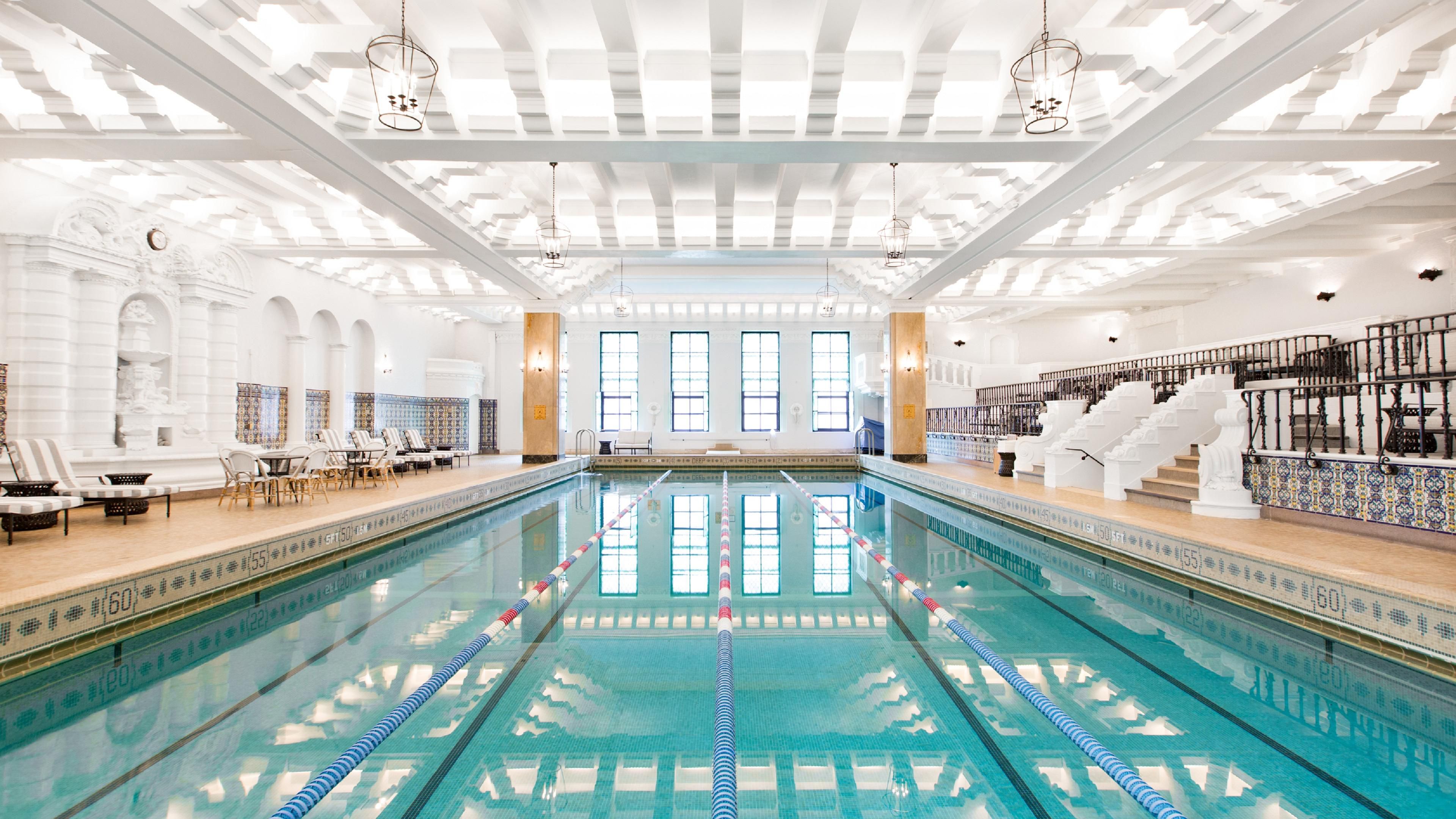InterContinental Chicago Magnificent Mile | Save 25% or more on ...