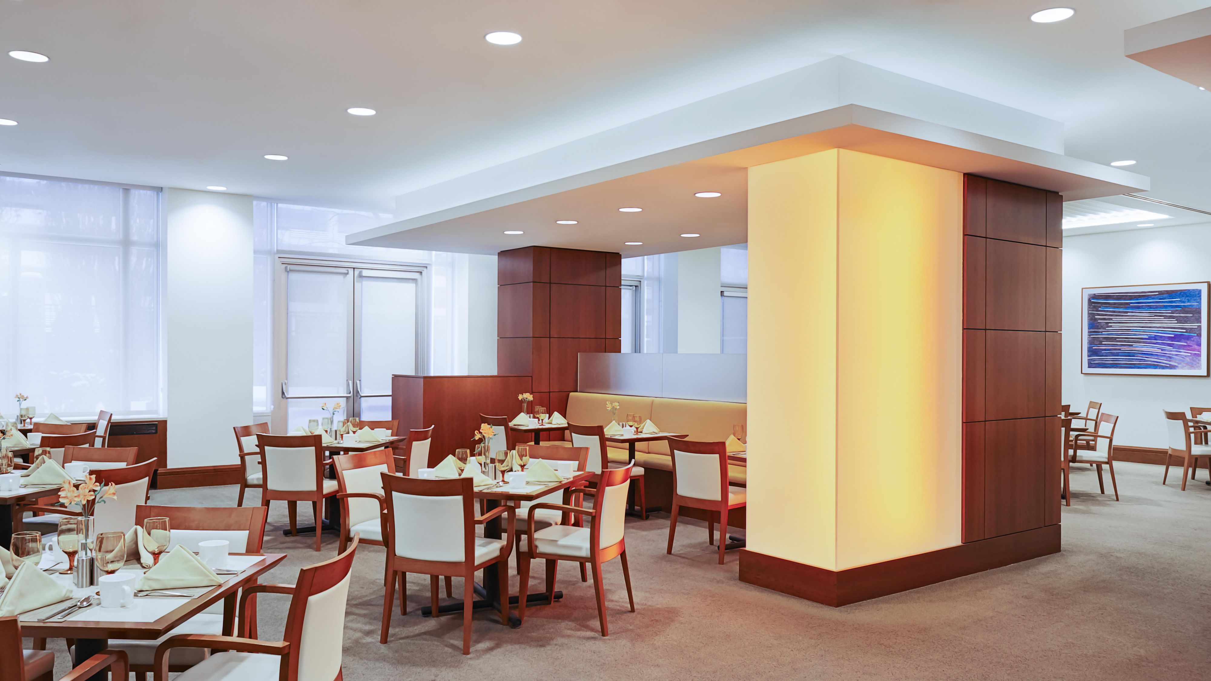 InterContinental Suites Hotel Cleveland Dining | Downtown Cleveland ...