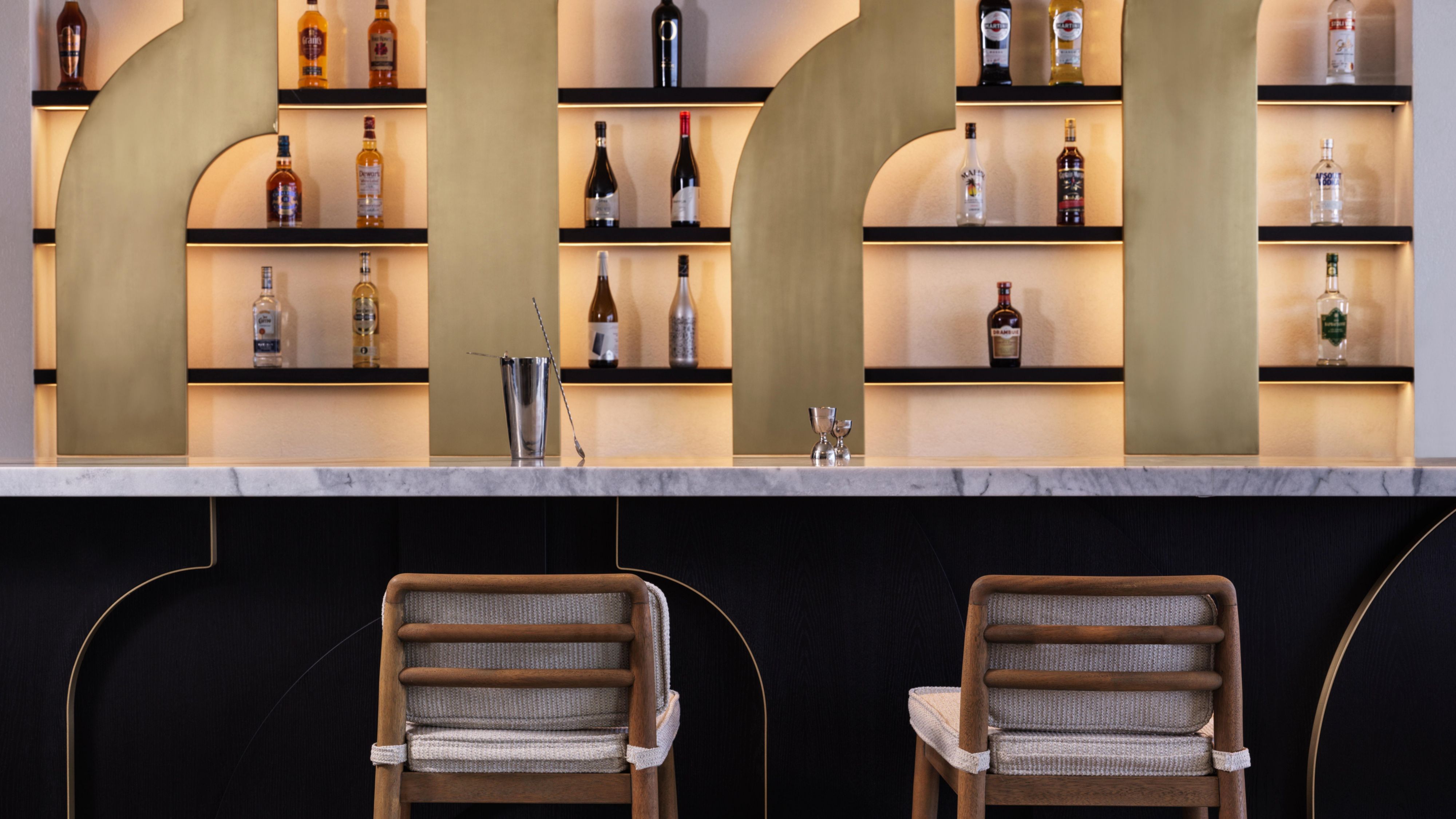 Dining Options in Crete | InterContinental Crete