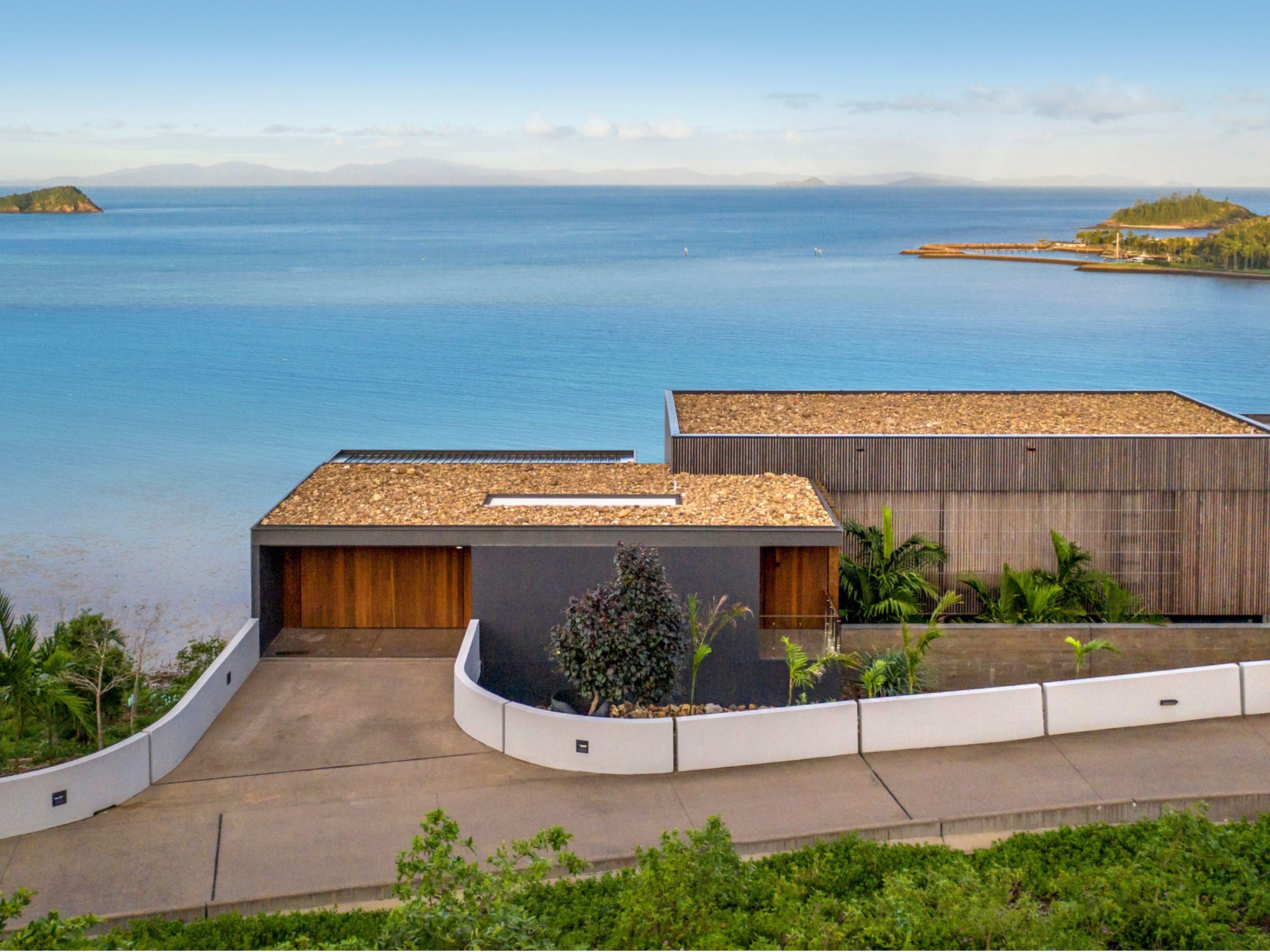 InterContinental Hayman Island Resort | Luxury Hotel in Hayman Island