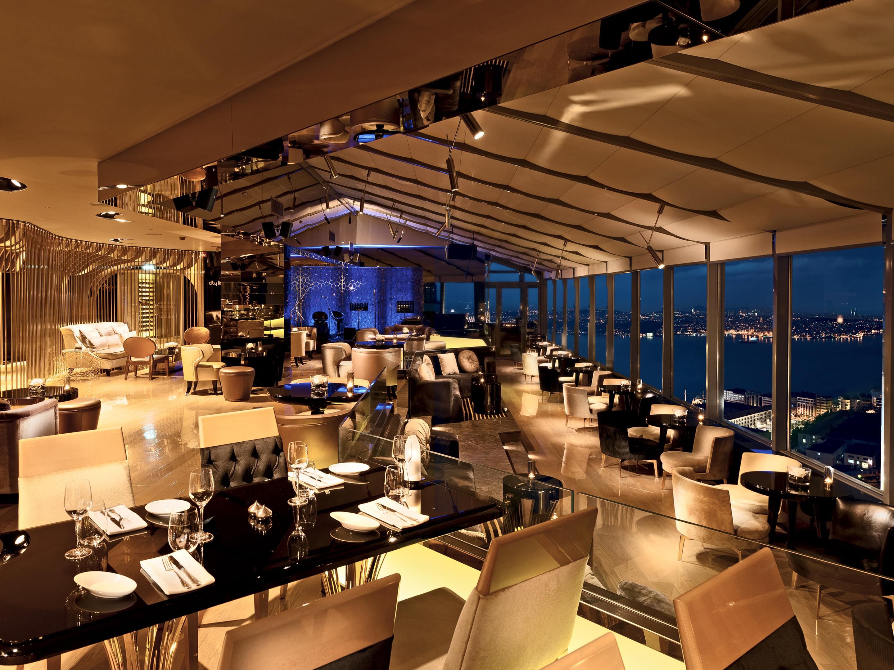 Luxury Hotel With Pool: InterContinental Hotel Istanbul