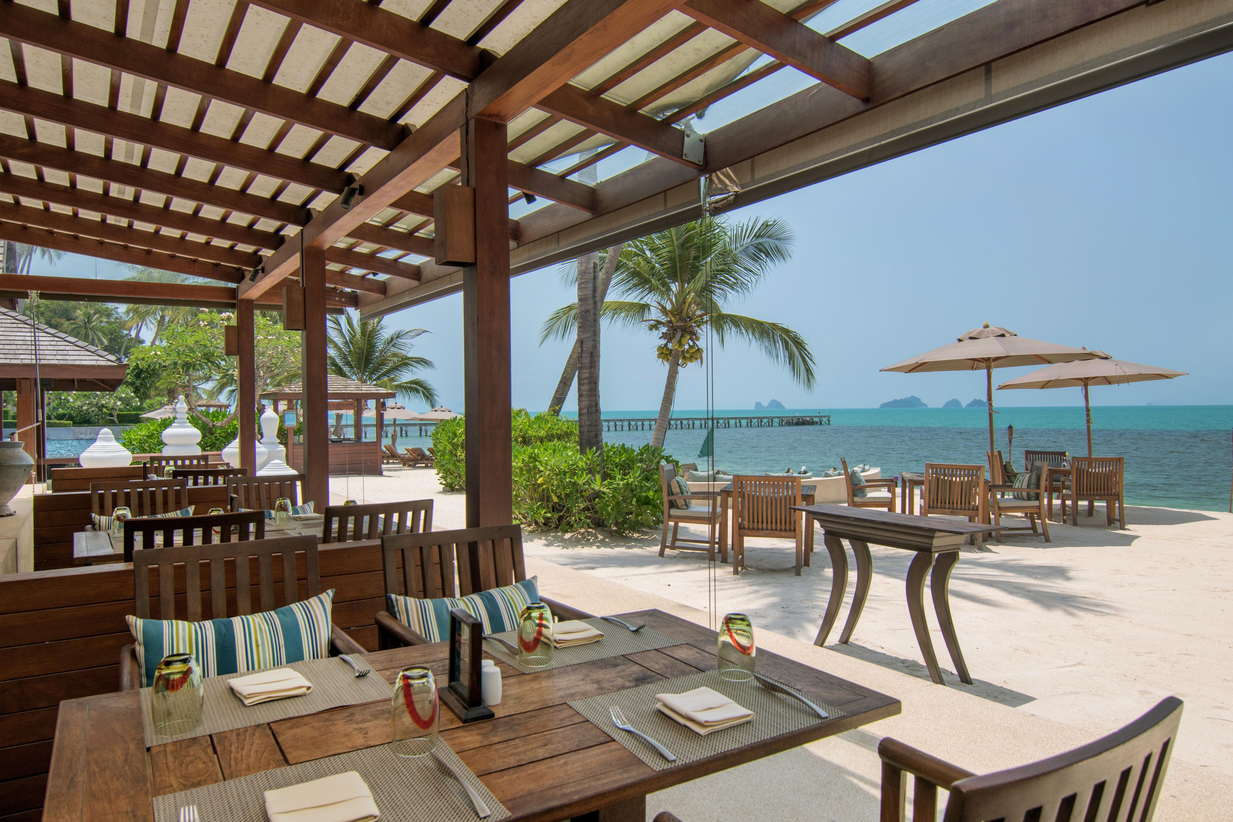 Beachfront Dining at Flames Restaurant