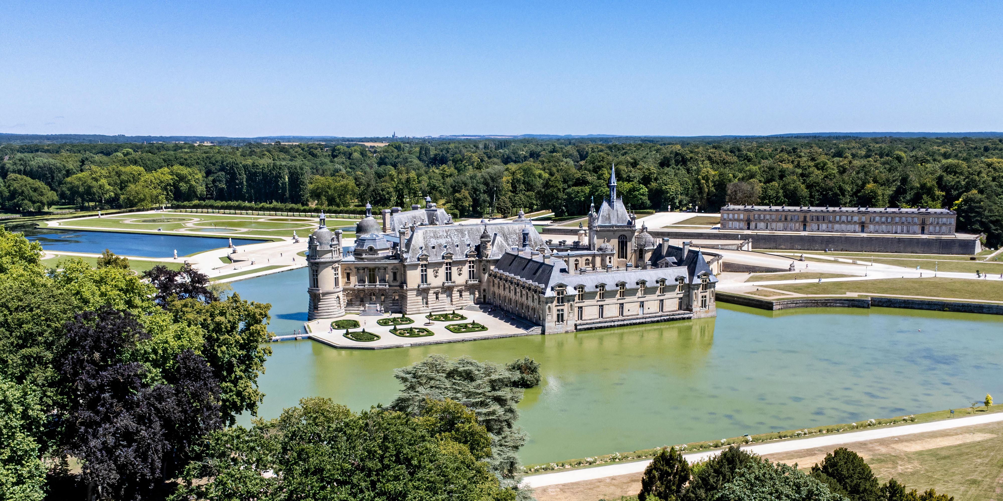 InterContinental Chantilly - Chateau Mont Royal | Luxury Hotel in La ...