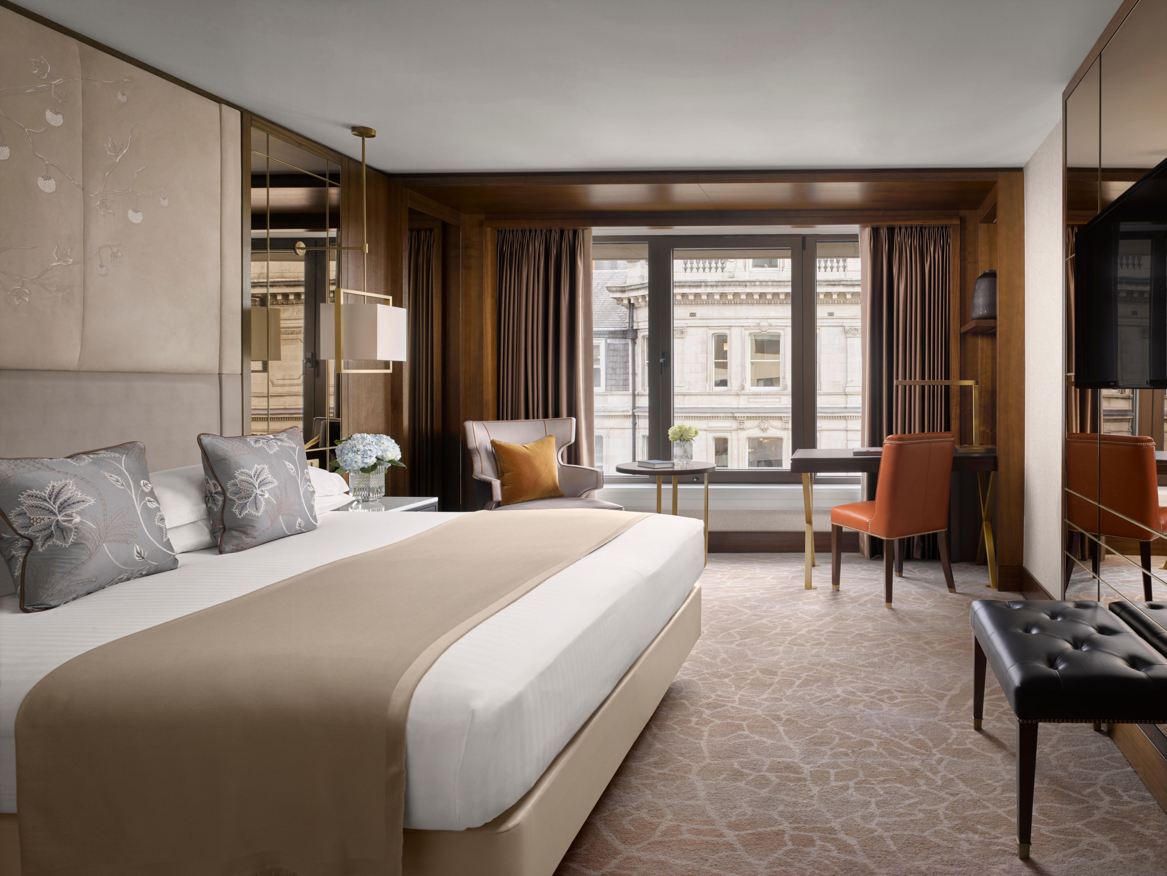 Luxury 5-Star Hotel: InterContinental London Park Lane