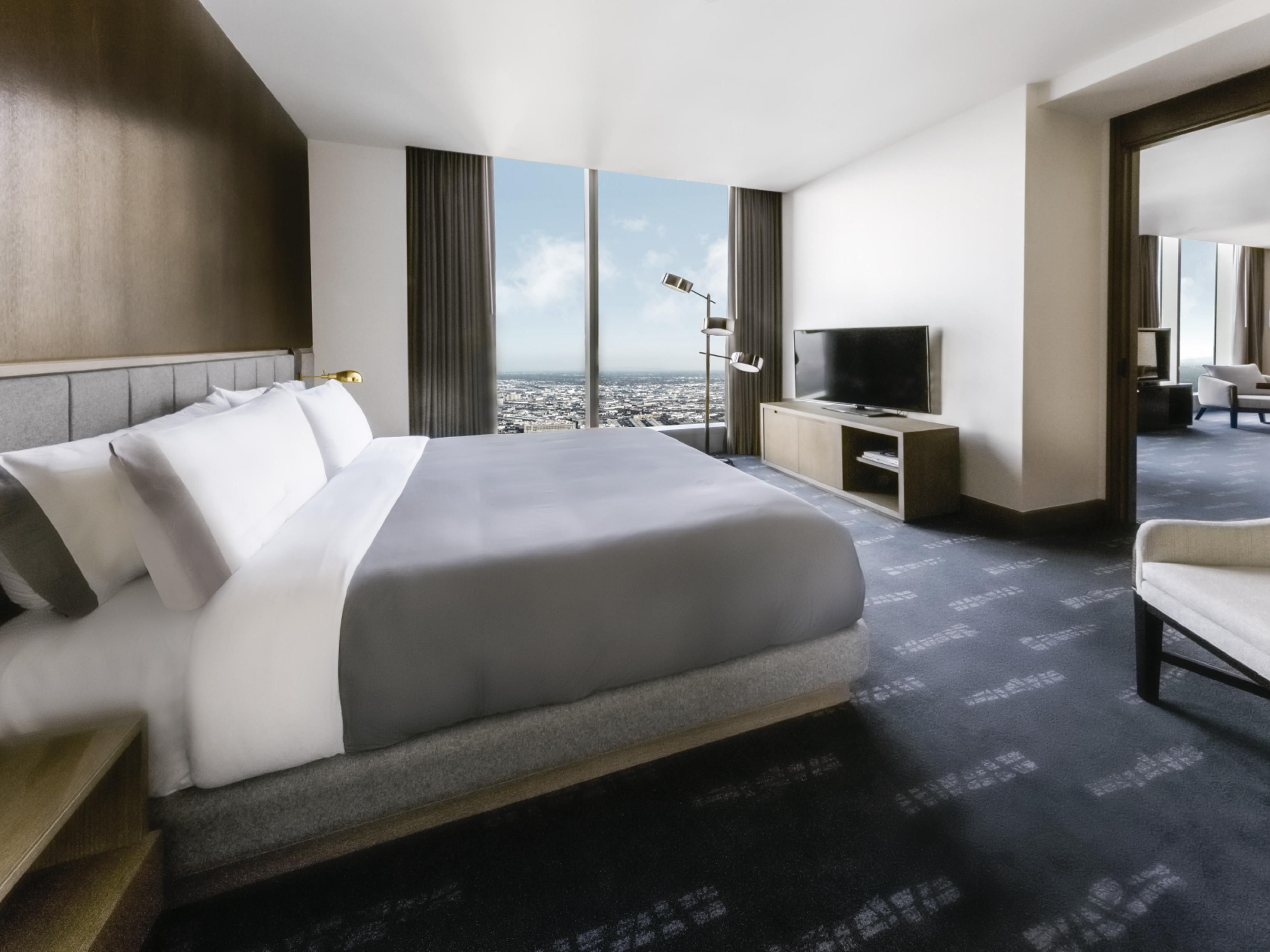 Luxury Hotel in downtown Los Angeles| InterContinental Los Angeles Downtown