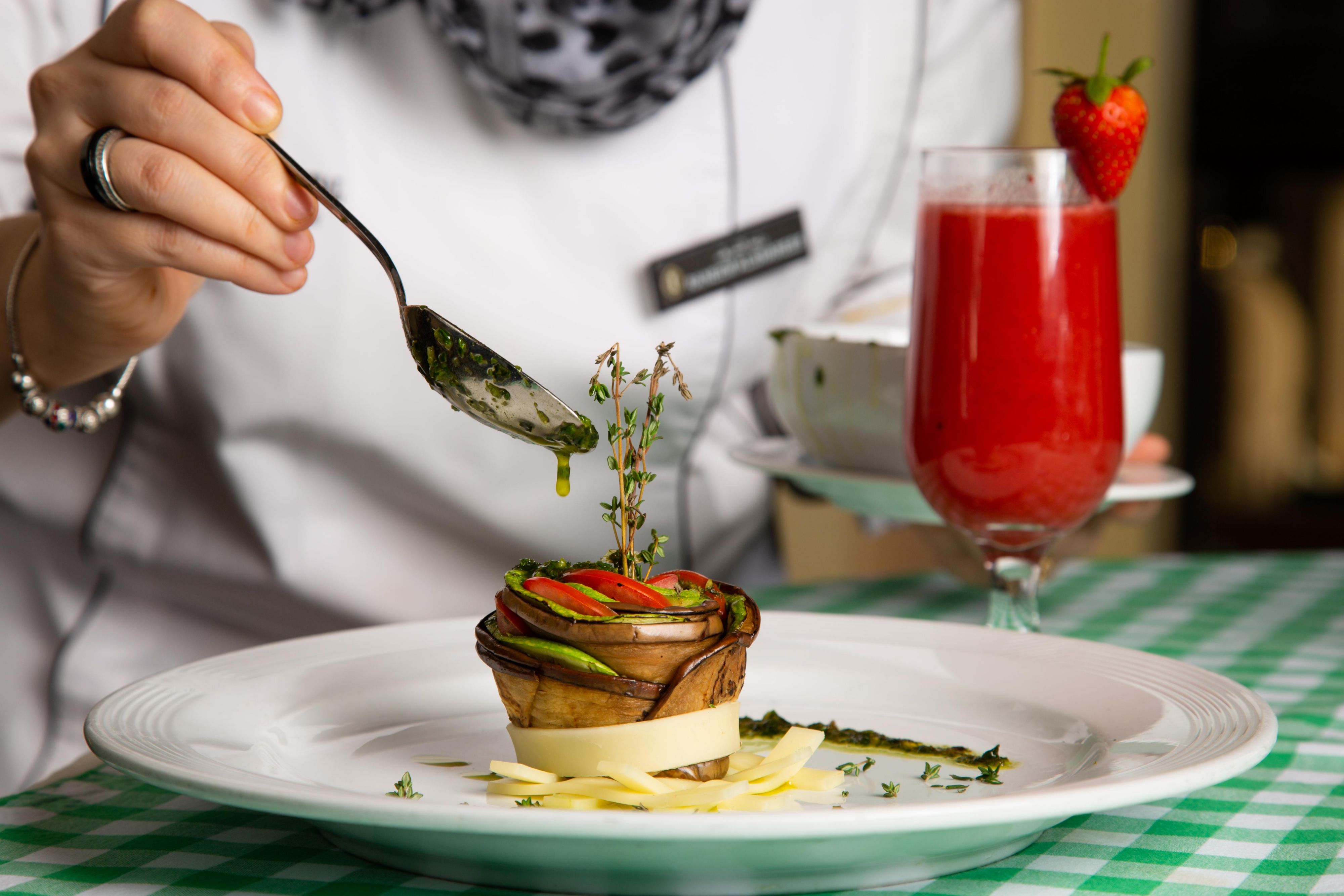 Dining Options in Madinah | InterContinental Madinah-Dar Al Iman