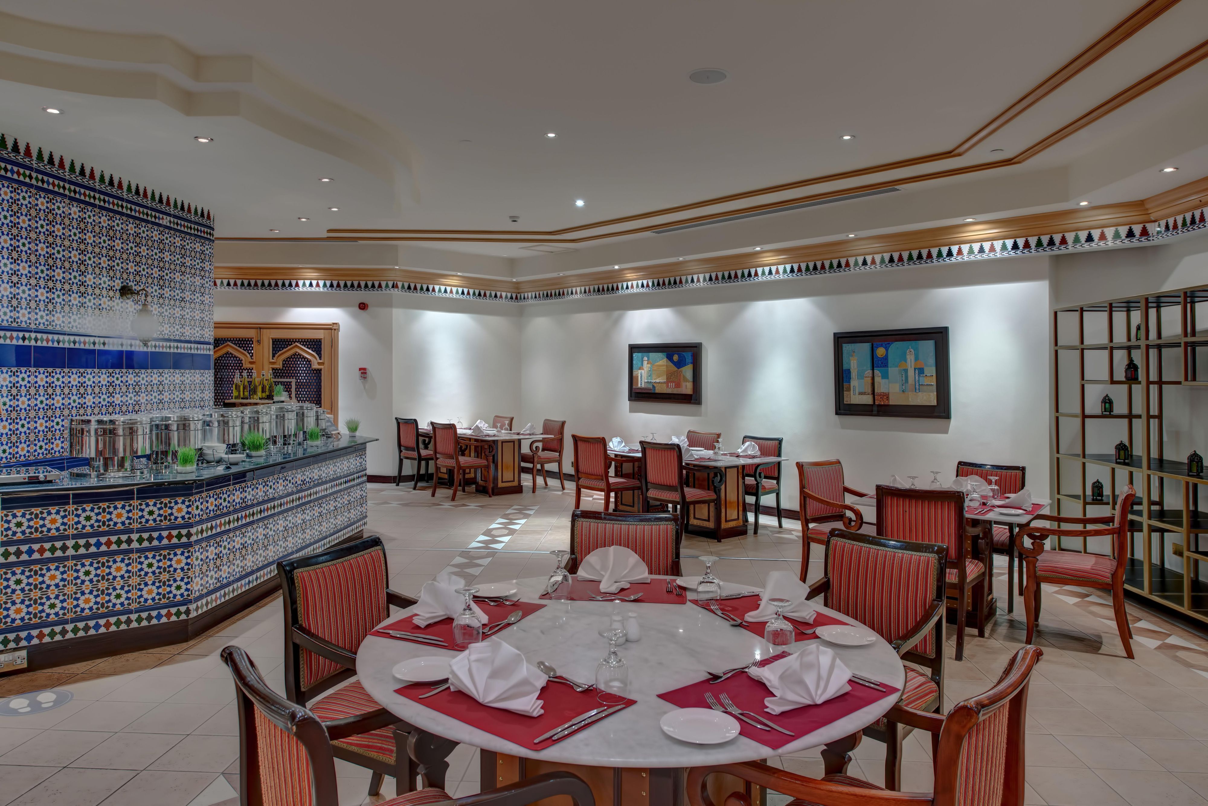 Dining Options in Muscat | InterContinental Muscat