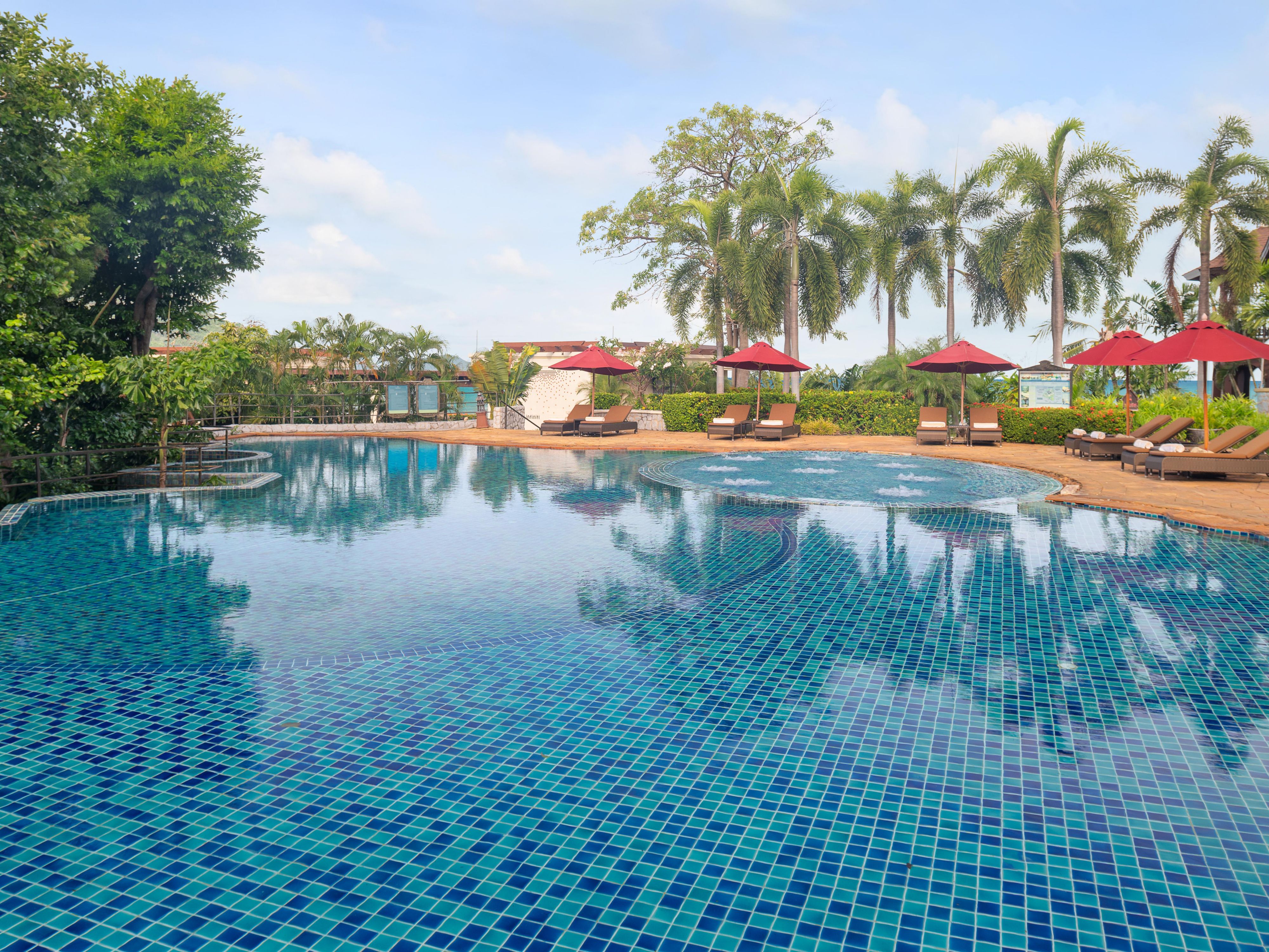 InterContinental Pattaya Resort | Luxury Hotel in Pattaya