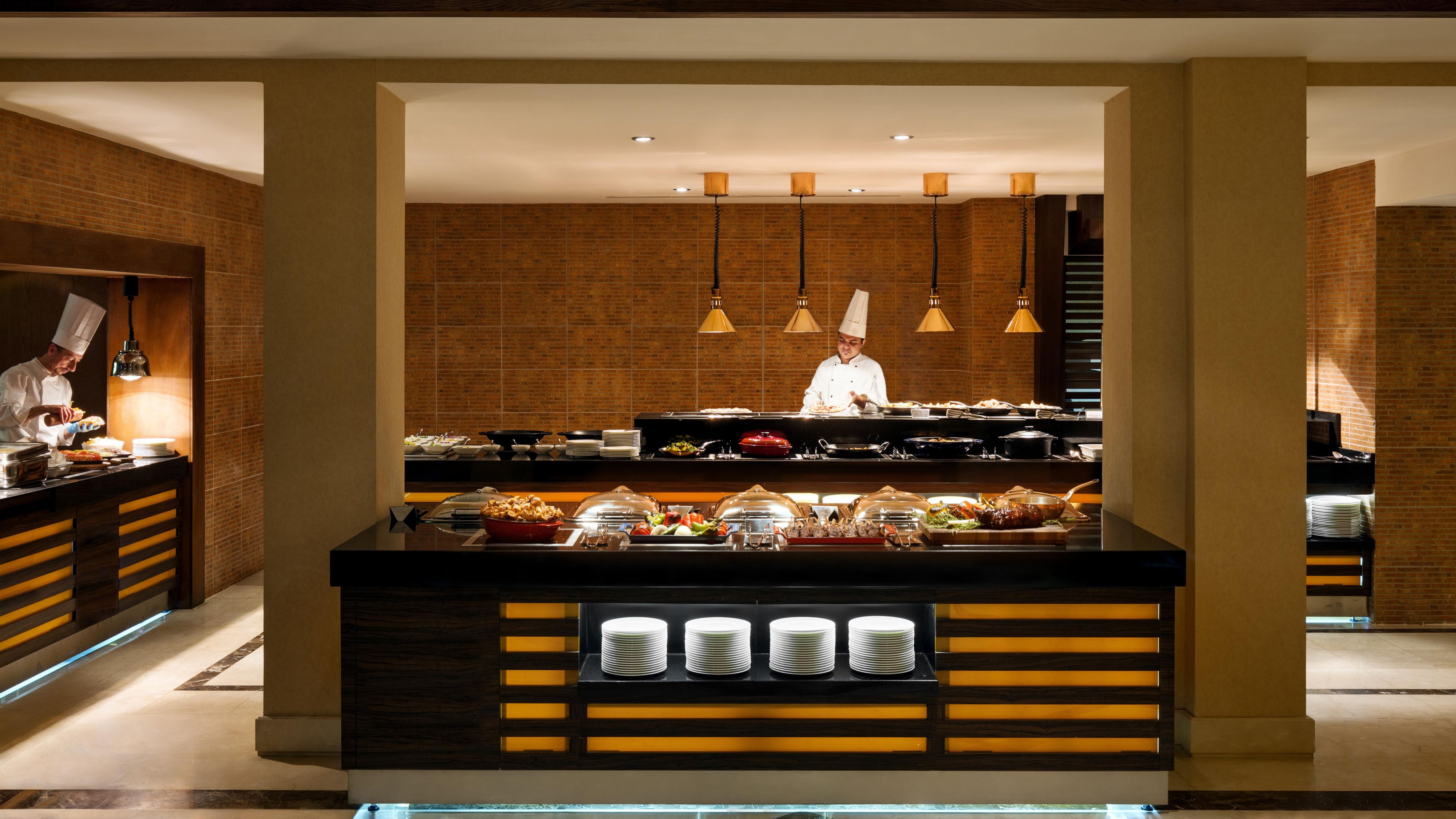 Dining Options in Riyadh | InterContinental Durrat