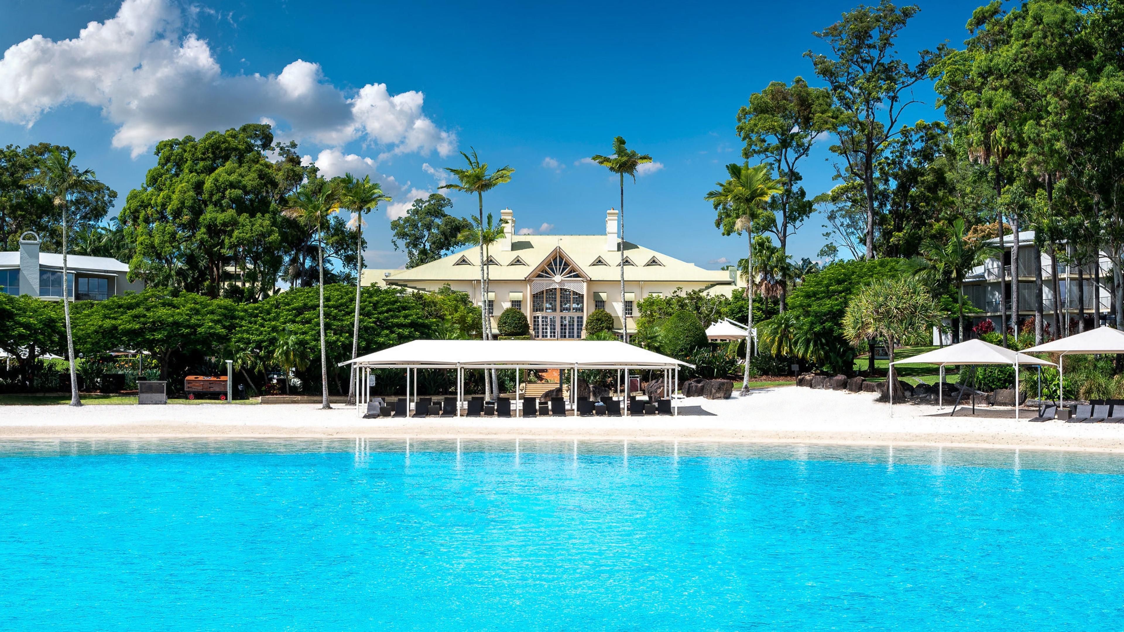 InterContinental Sanctuary Cove Resort | Luxury Hotel in Sanctuary Cove
