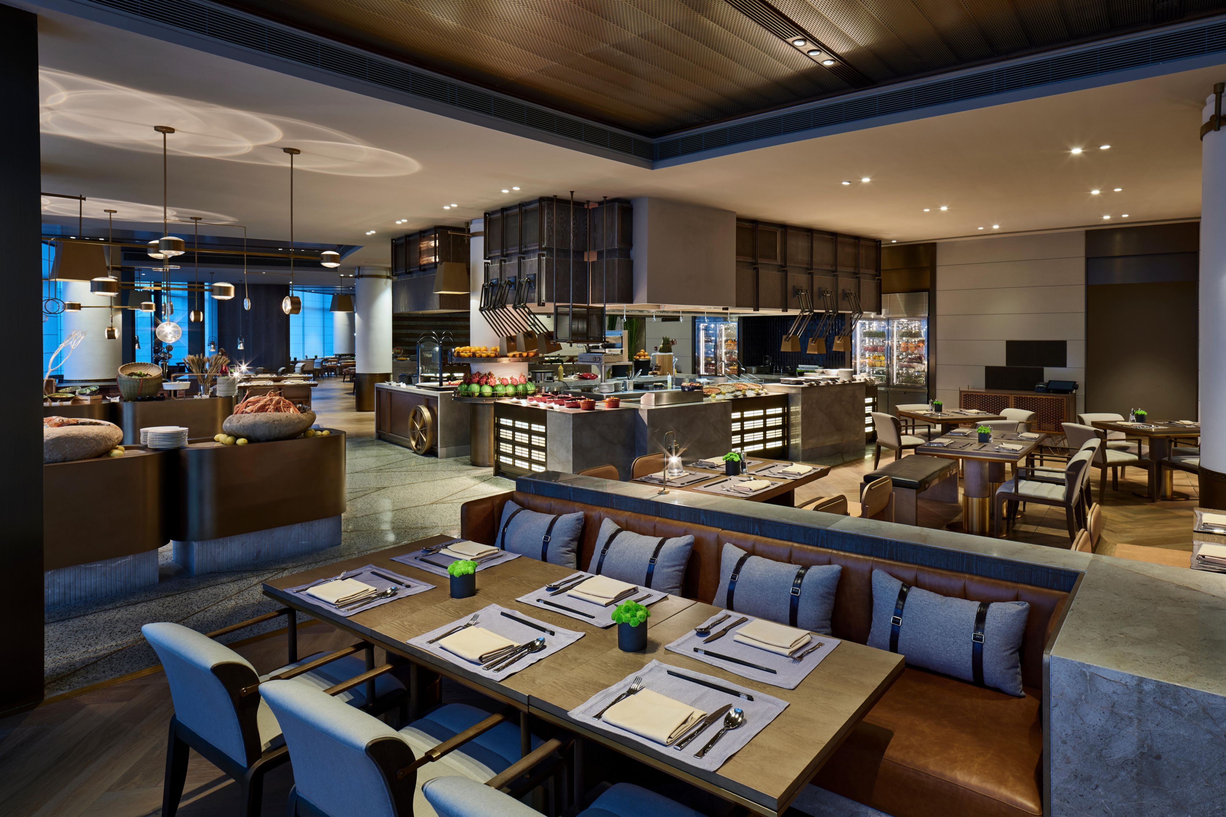 Dining Options in Shanghai | InterContinental Shanghai Wonderland