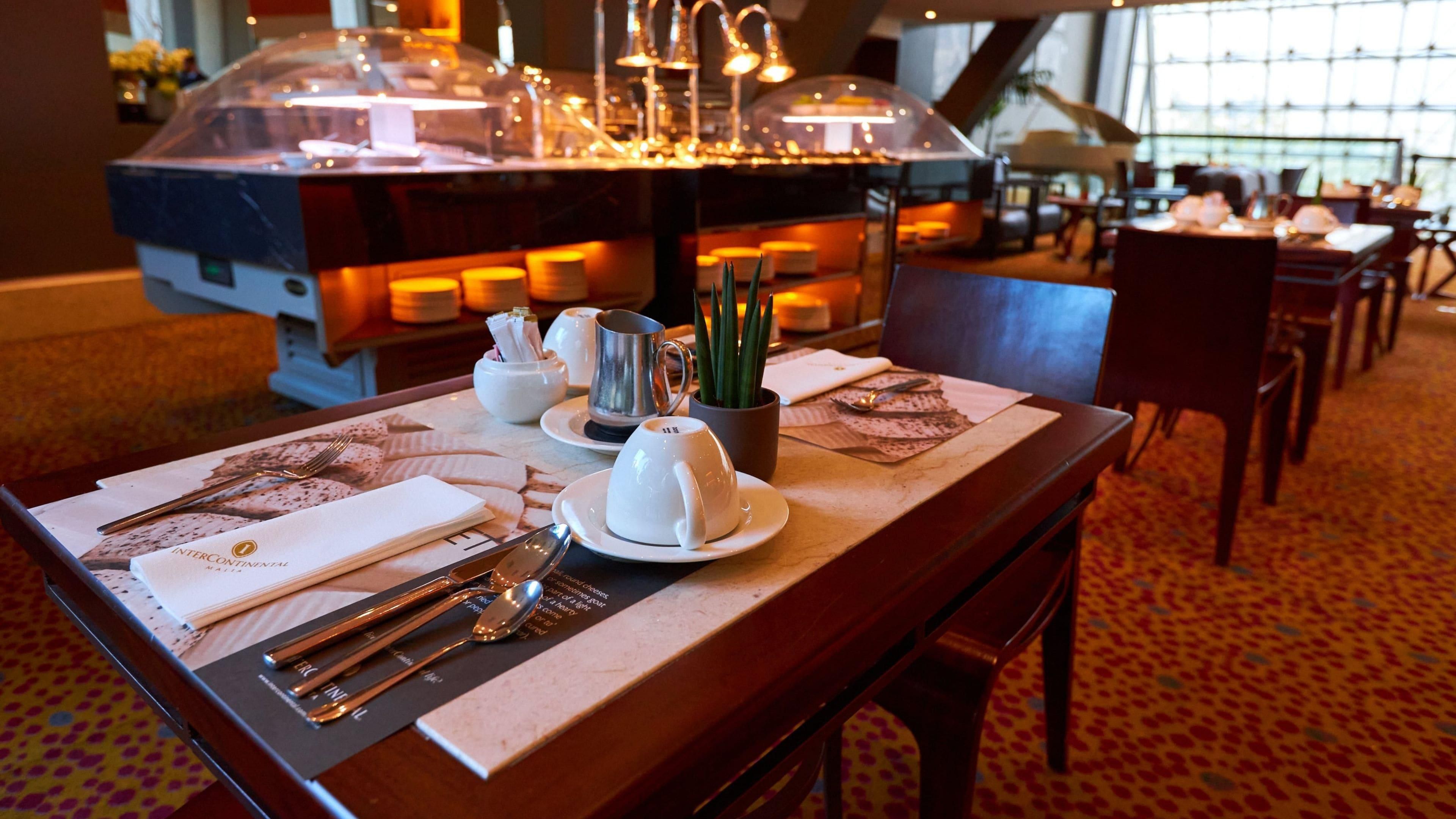 InterContinental Malta | 5-Star Luxury Malta Beach Hotel