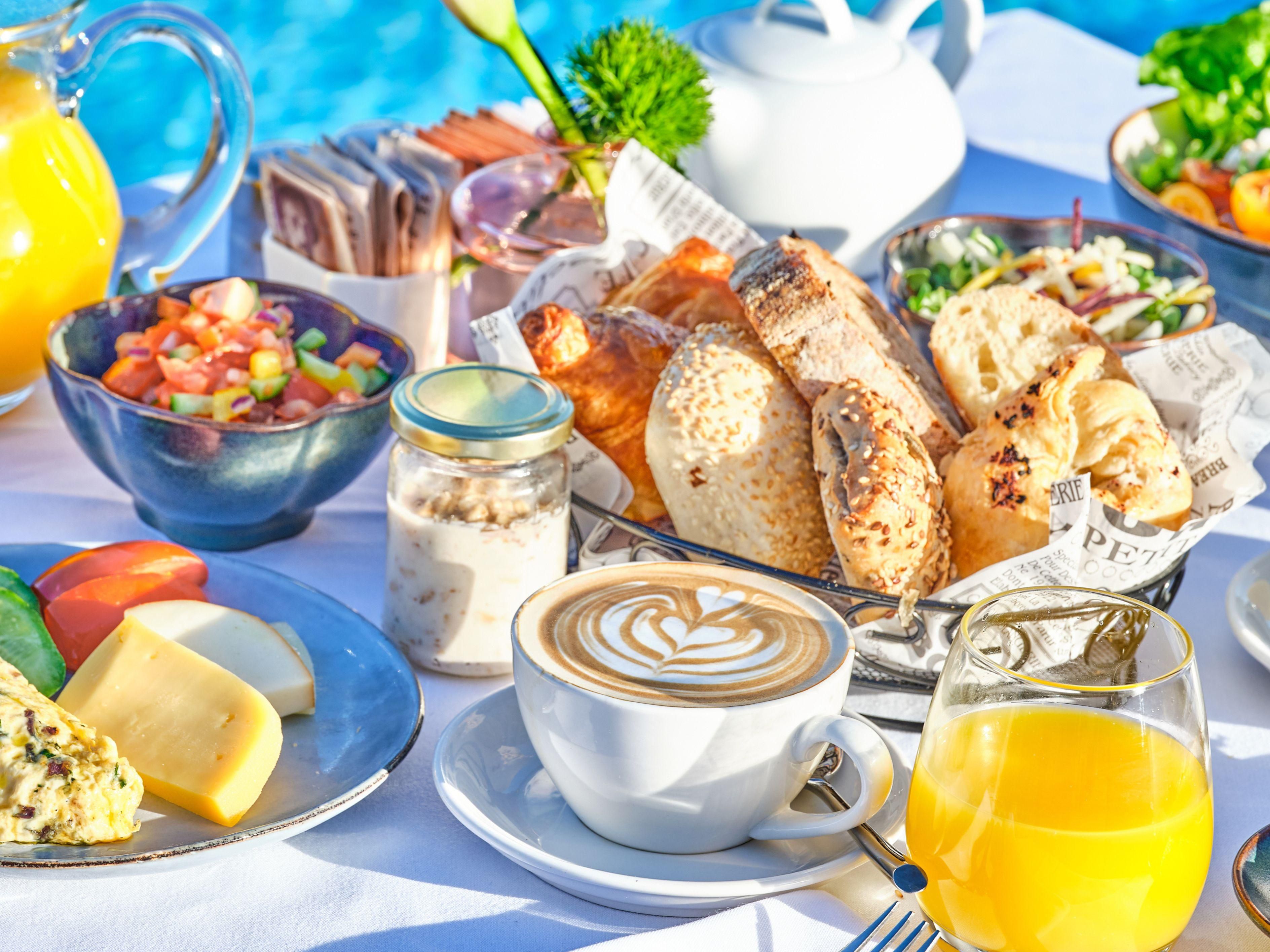 Luxury Beachfront Hotel in Tel Aviv: InterContinental David Tel Aviv