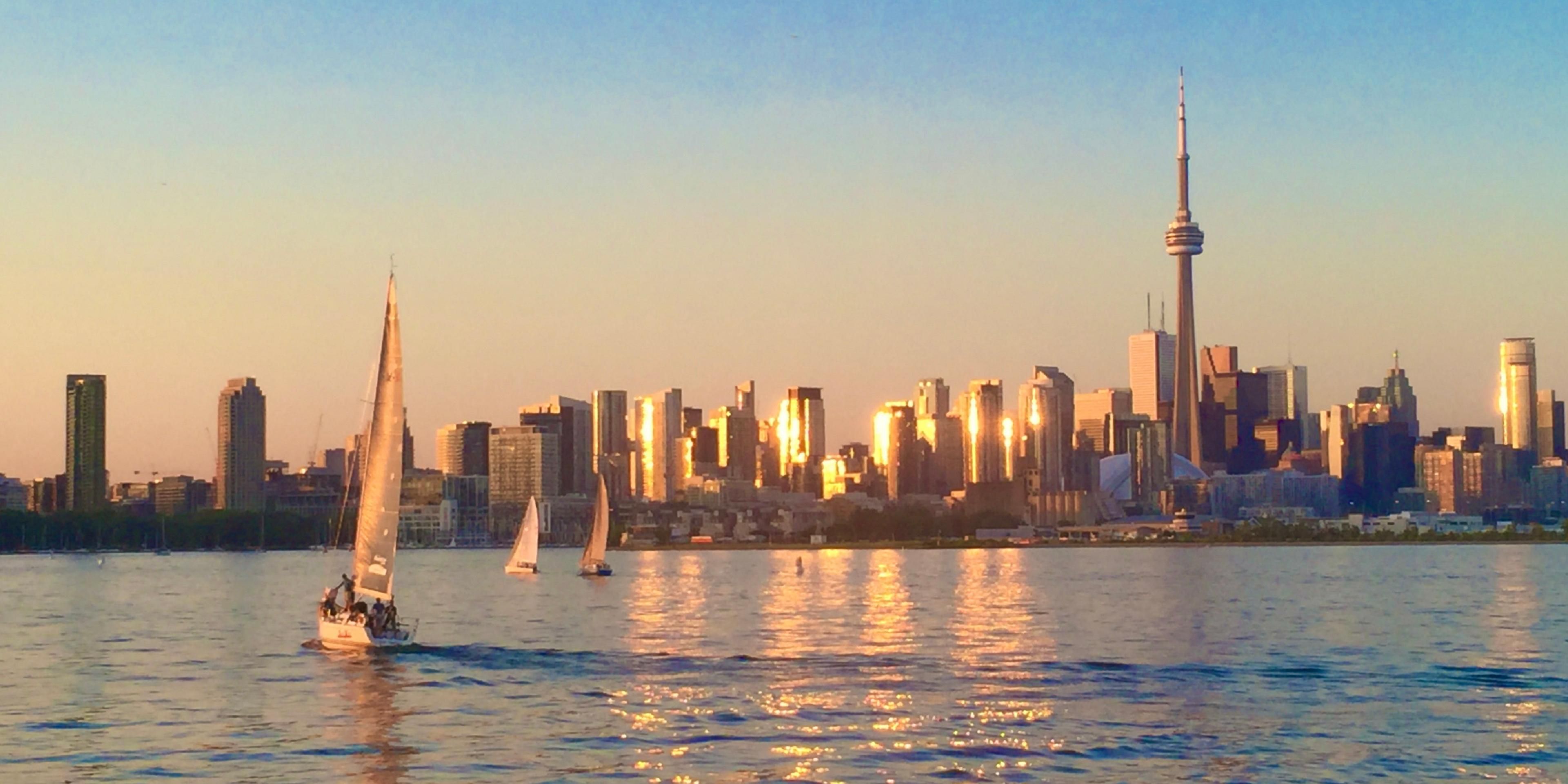 Downtown Toronto Hotels near Convention Centre | InterContinental ...