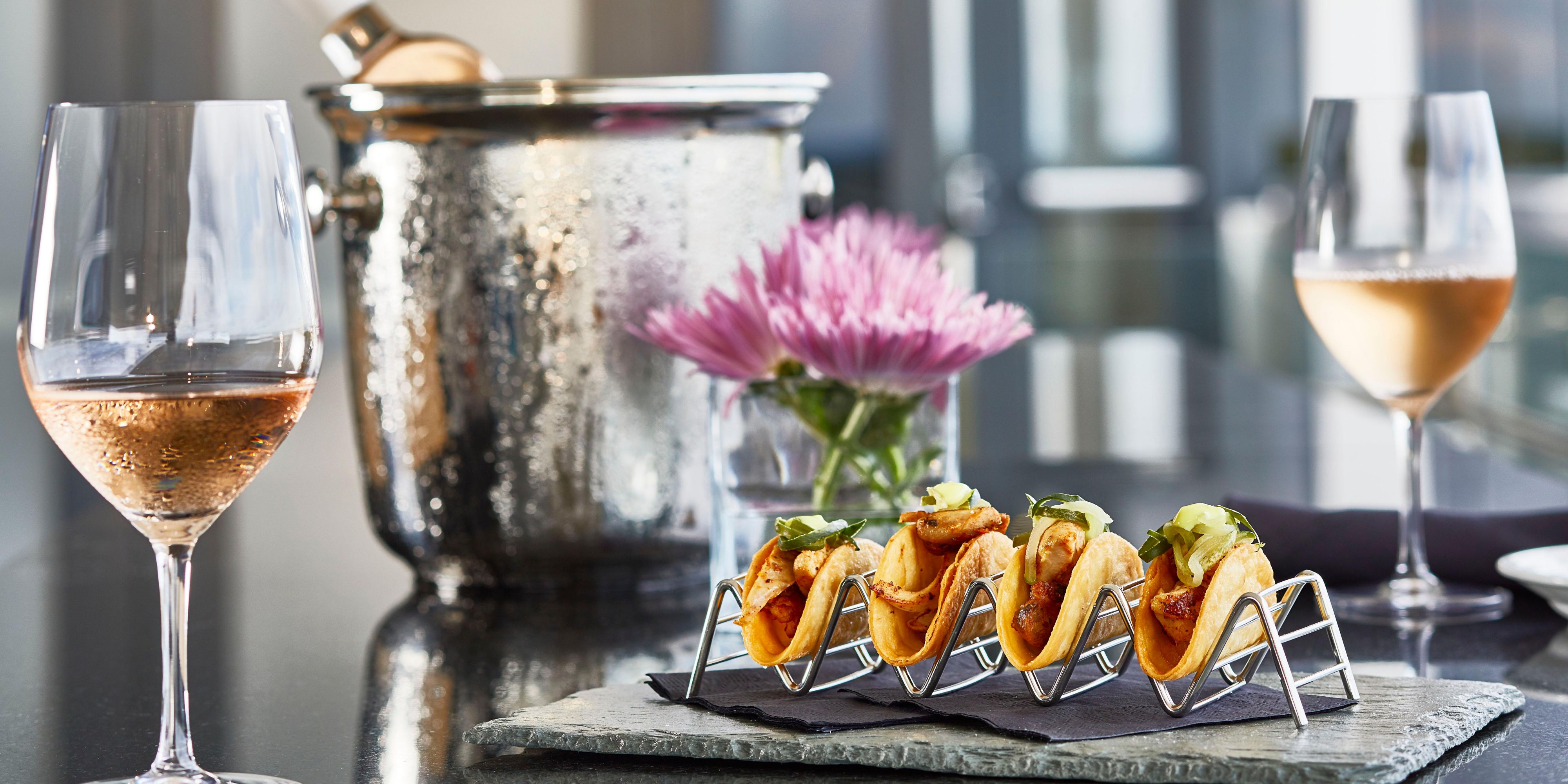 Overland Hotel Atlanta Airport Dining Options