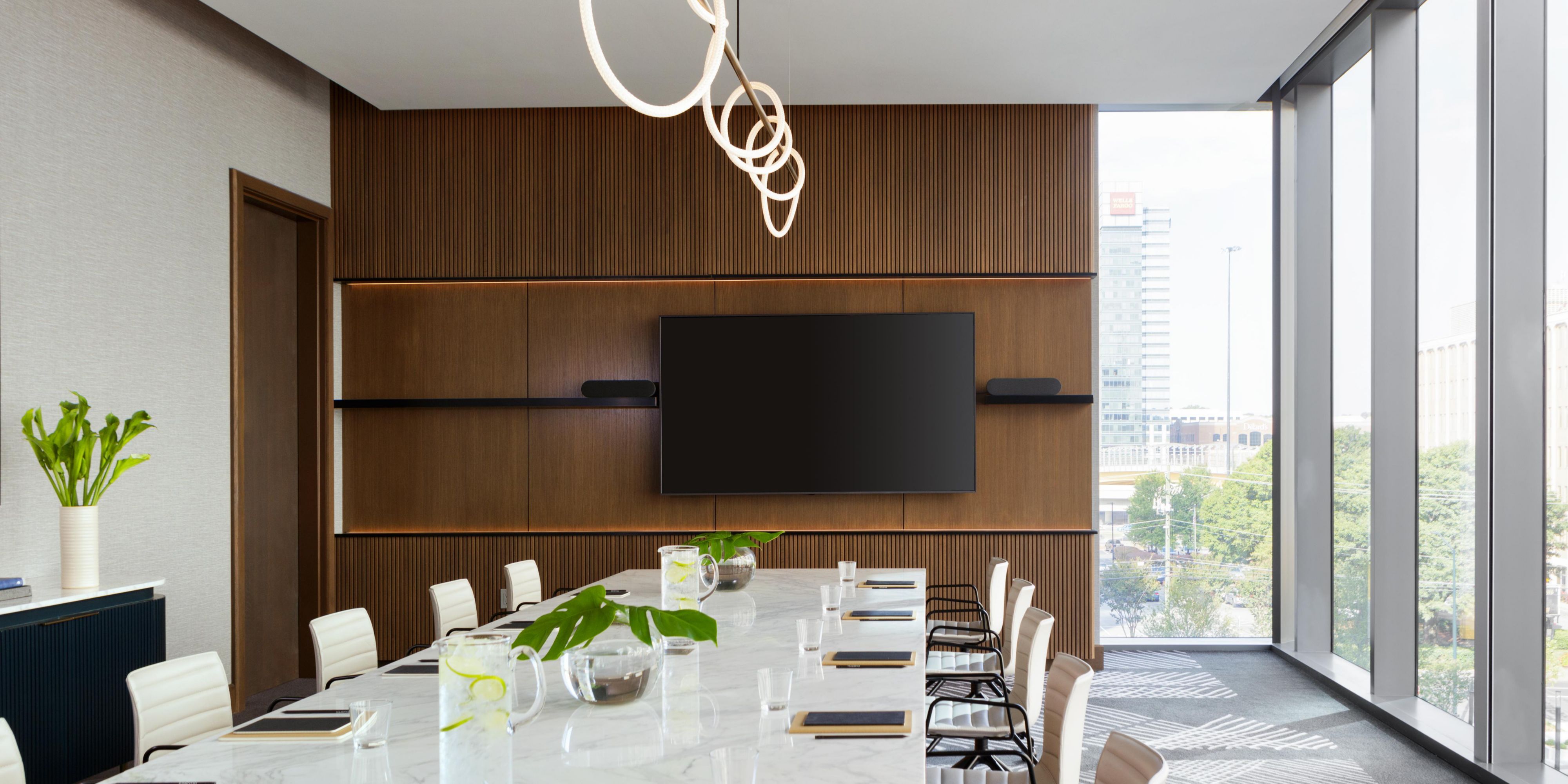 Kimpton Shane Hotel in Midtown Atlanta | Kimpton Hotel