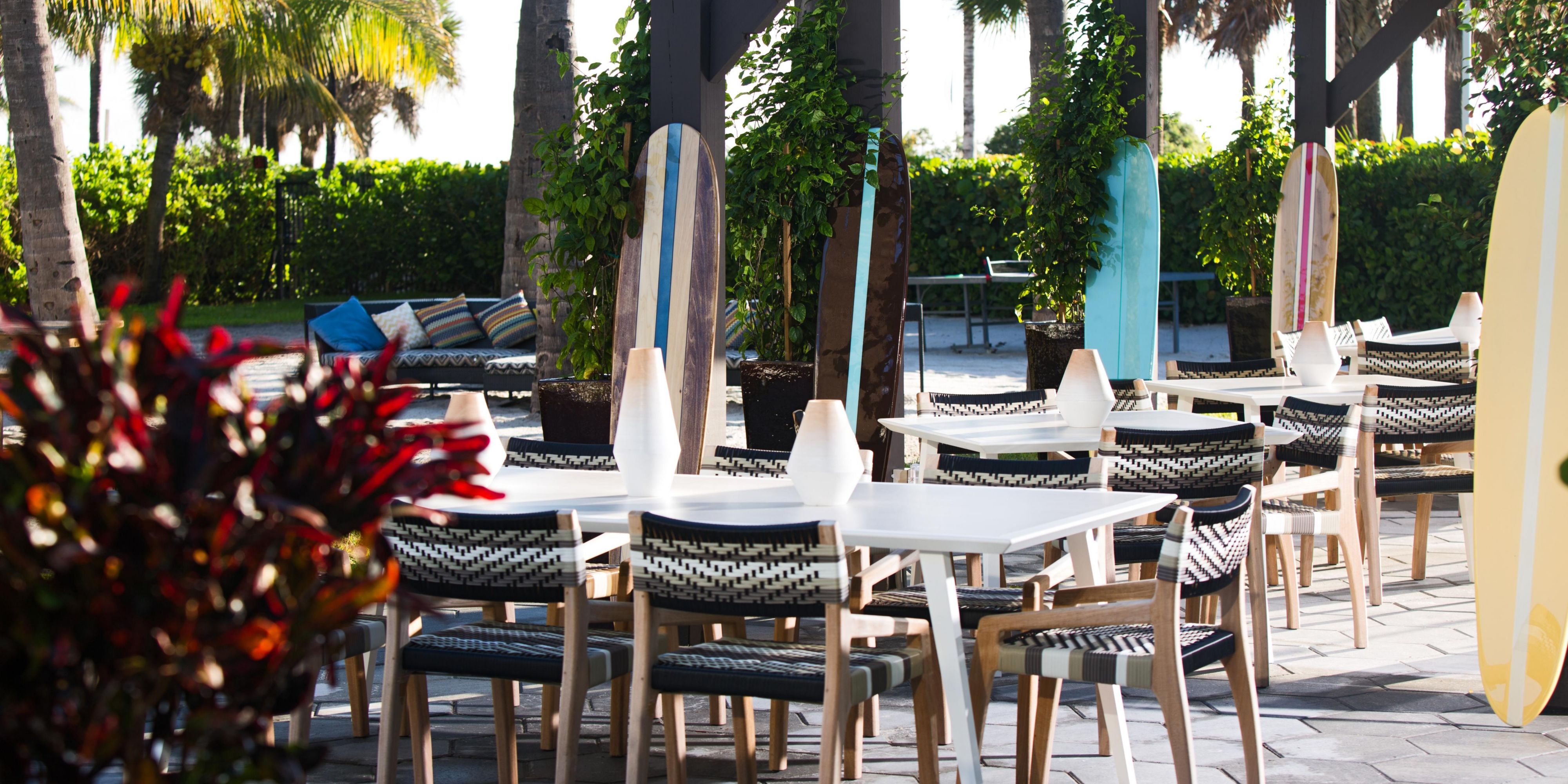 Surfcomber Hotel Dining Options