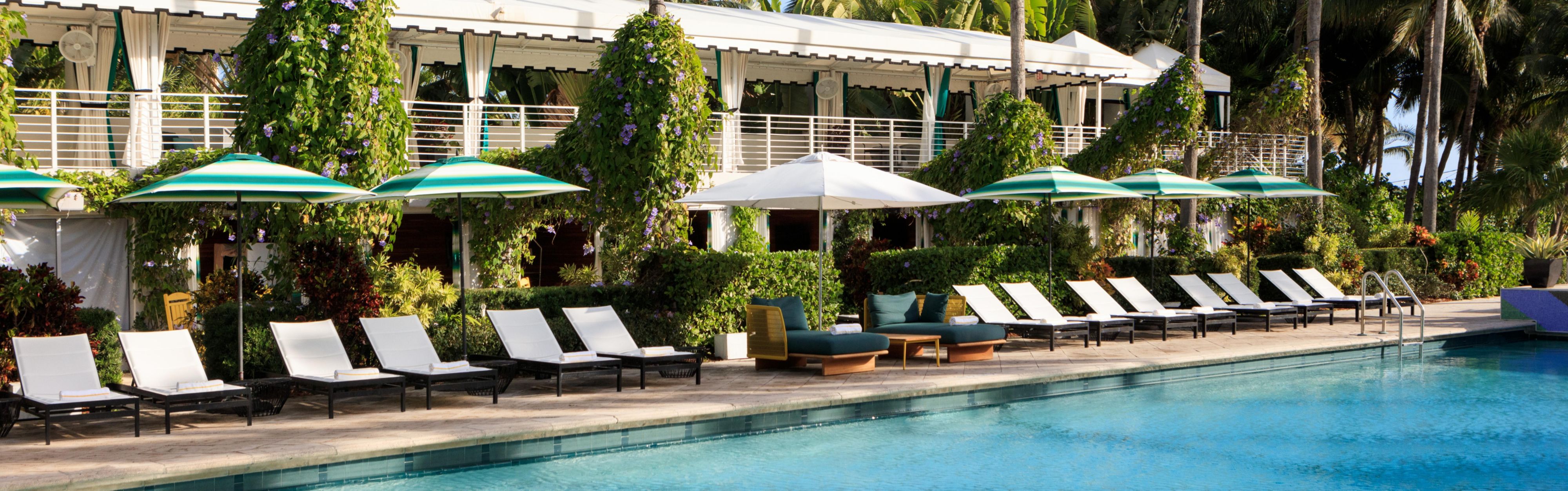 Kimpton Surfcomber Hotel in South Beach Miami | Kimpton Hotel