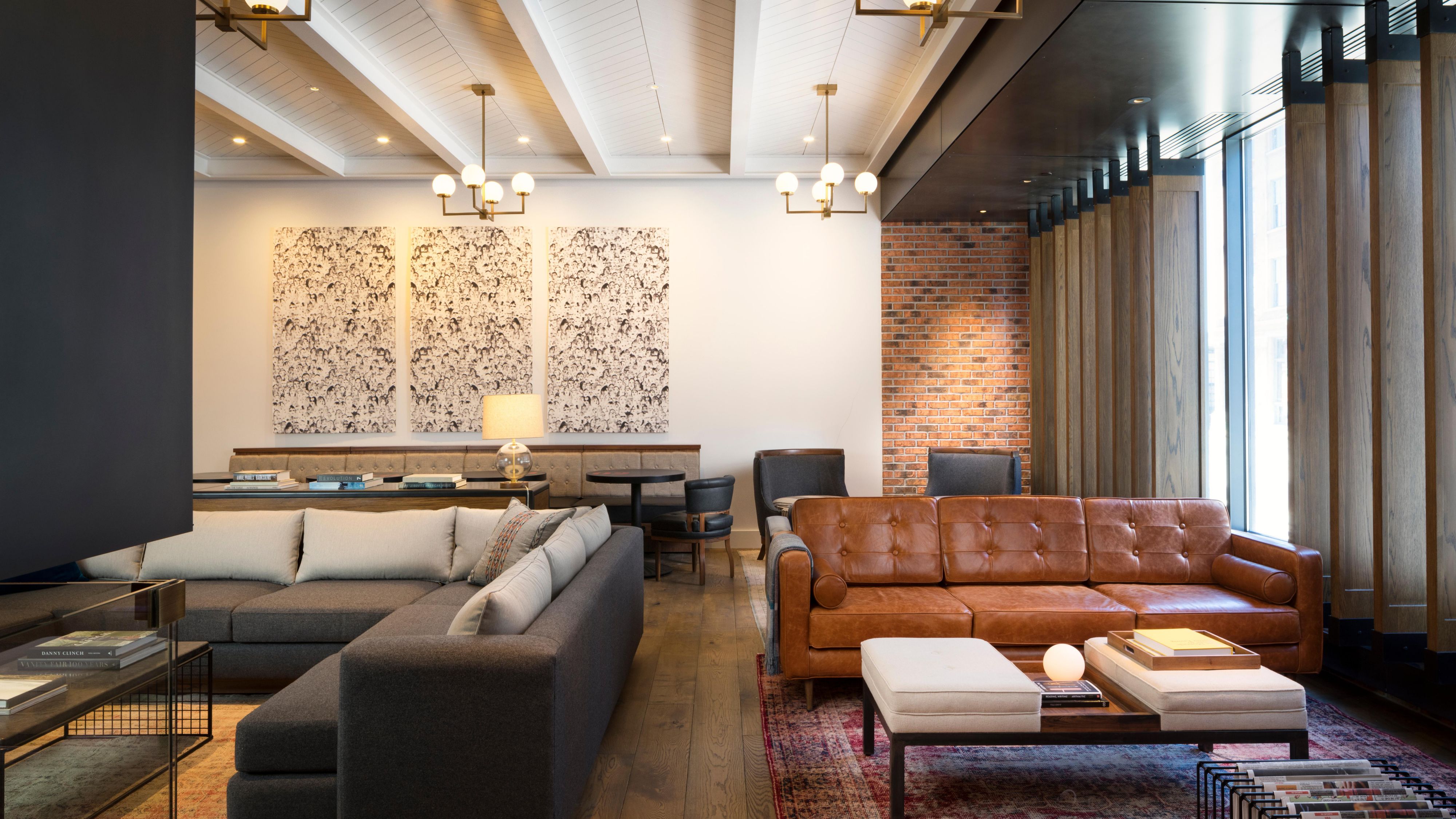 Kimpton Journeyman Hotel in Downtown Milwaukee | Kimpton Hotel