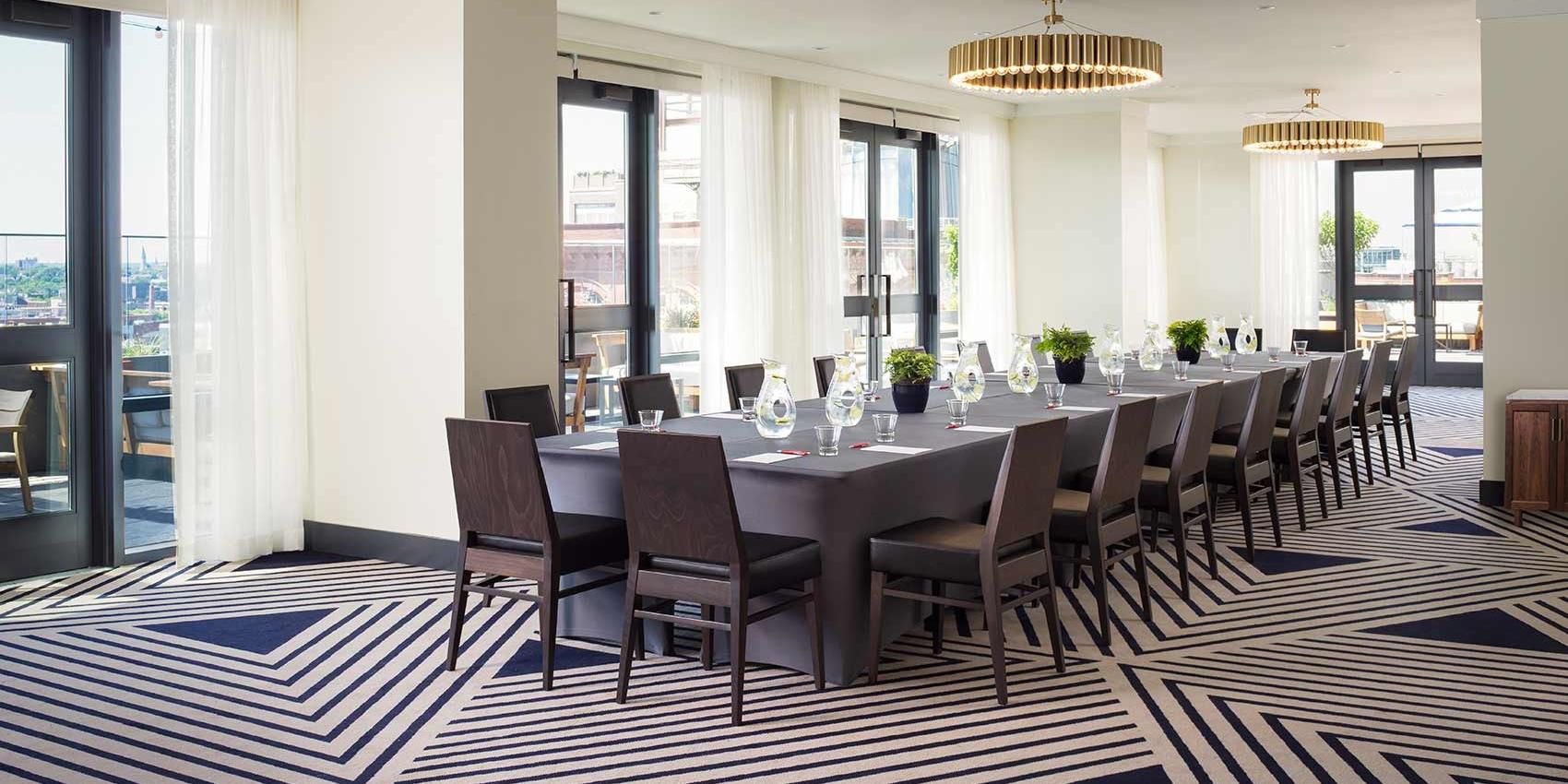 Kimpton Journeyman Hotel in Downtown Milwaukee | Kimpton Hotel