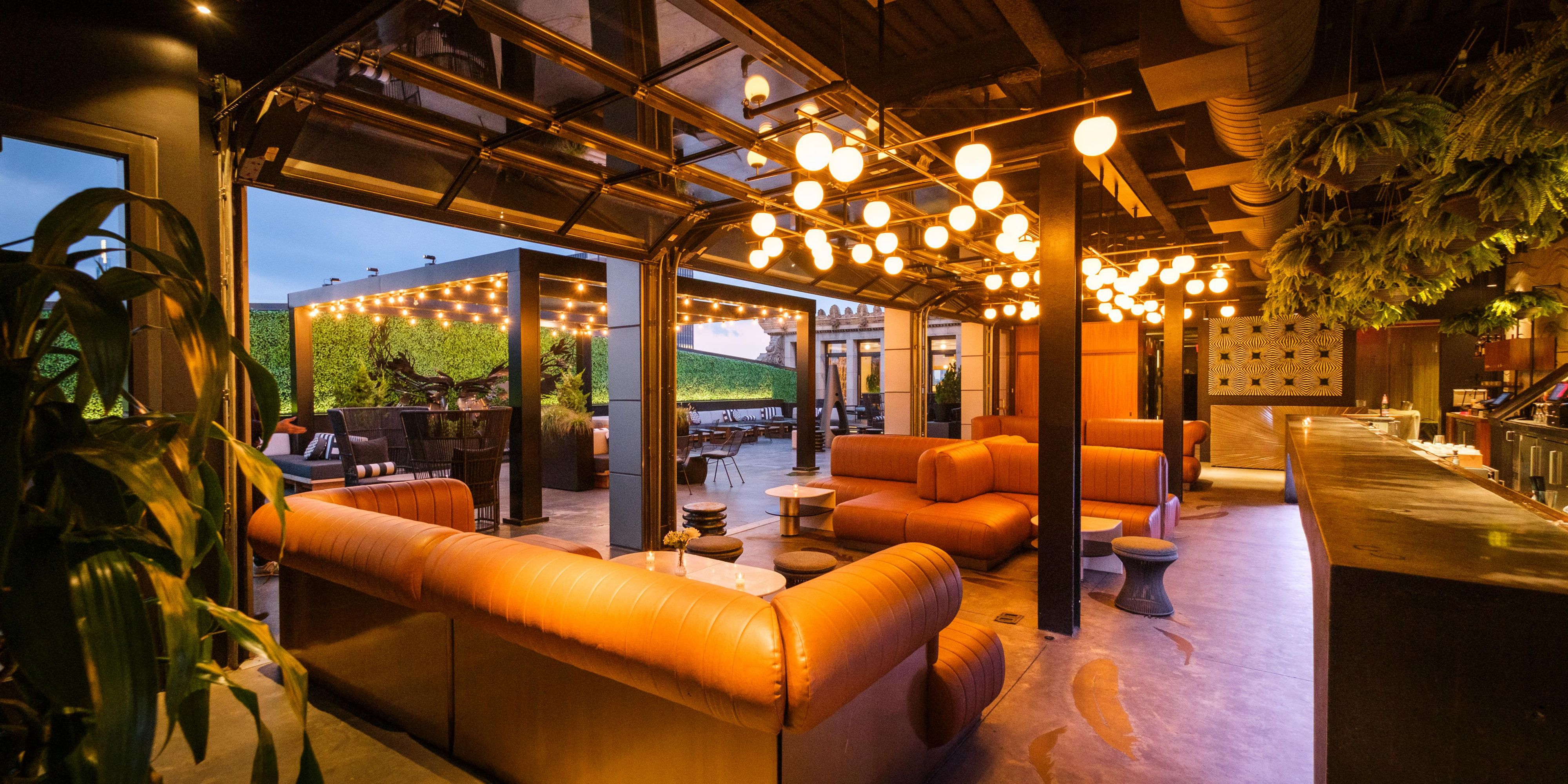 Stratus Lounge at Kimpton Hotel Monaco Philadelphia