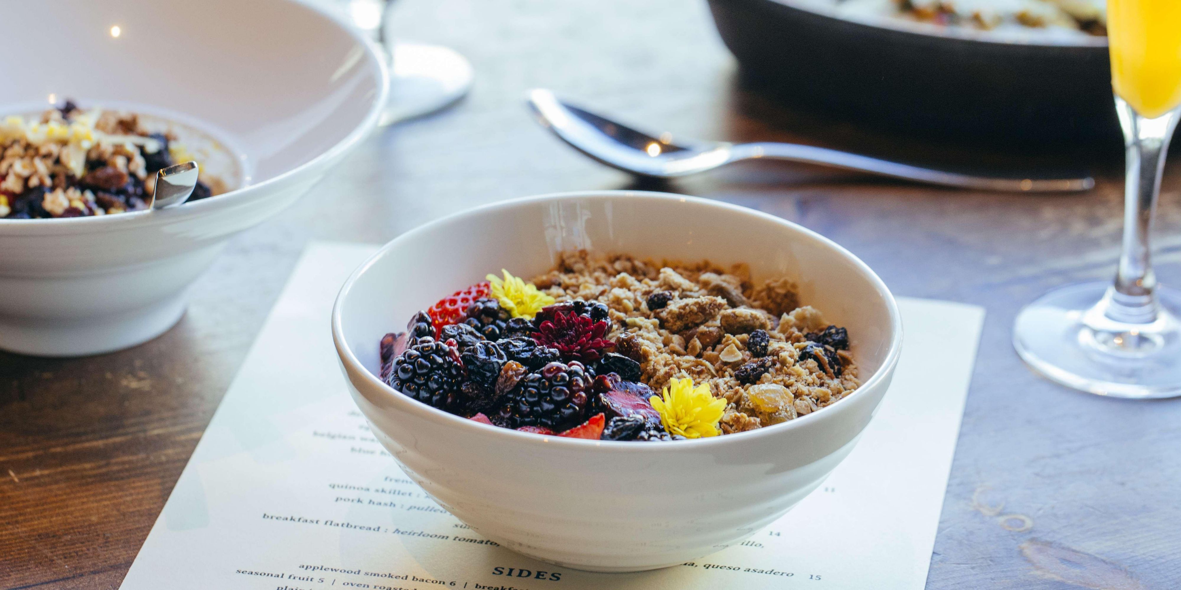 Blue Hound Kitchen & Cocktails | Kimpton Restaurants