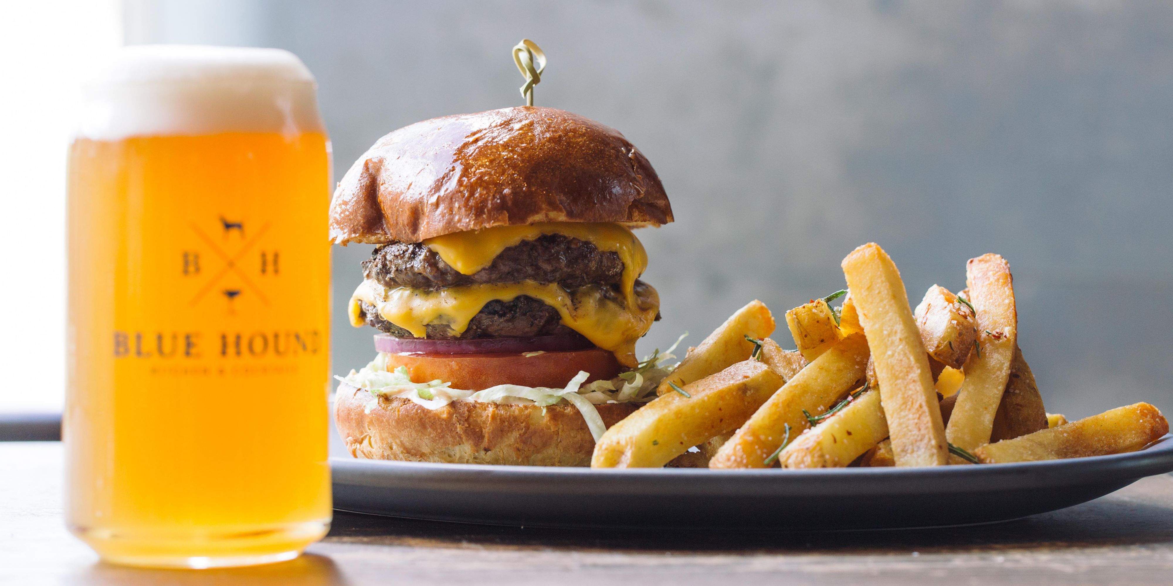 Blue Hound Kitchen & Cocktails | Kimpton Restaurantes