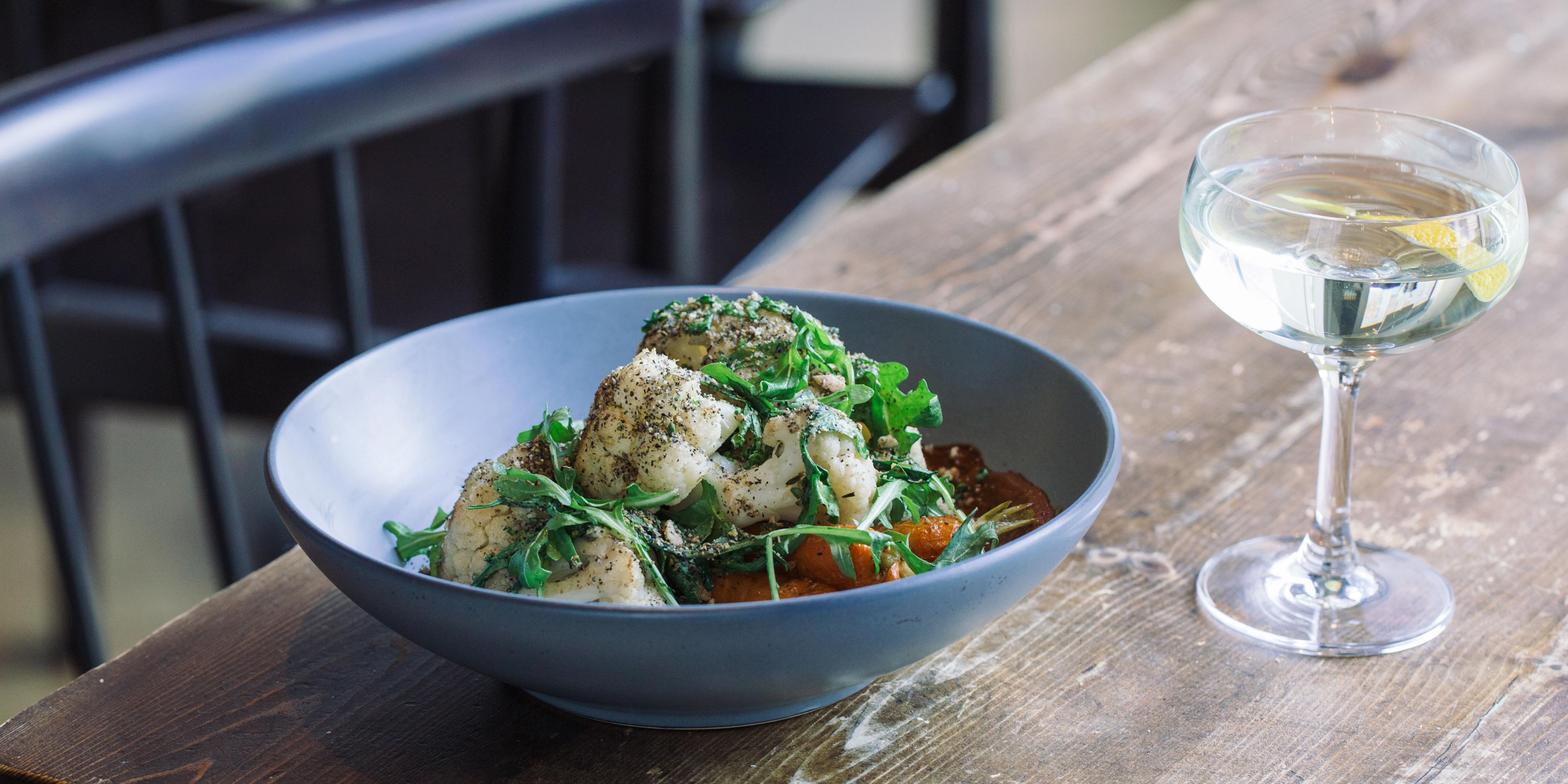 Blue Hound Kitchen & Cocktails | Kimpton Restaurants