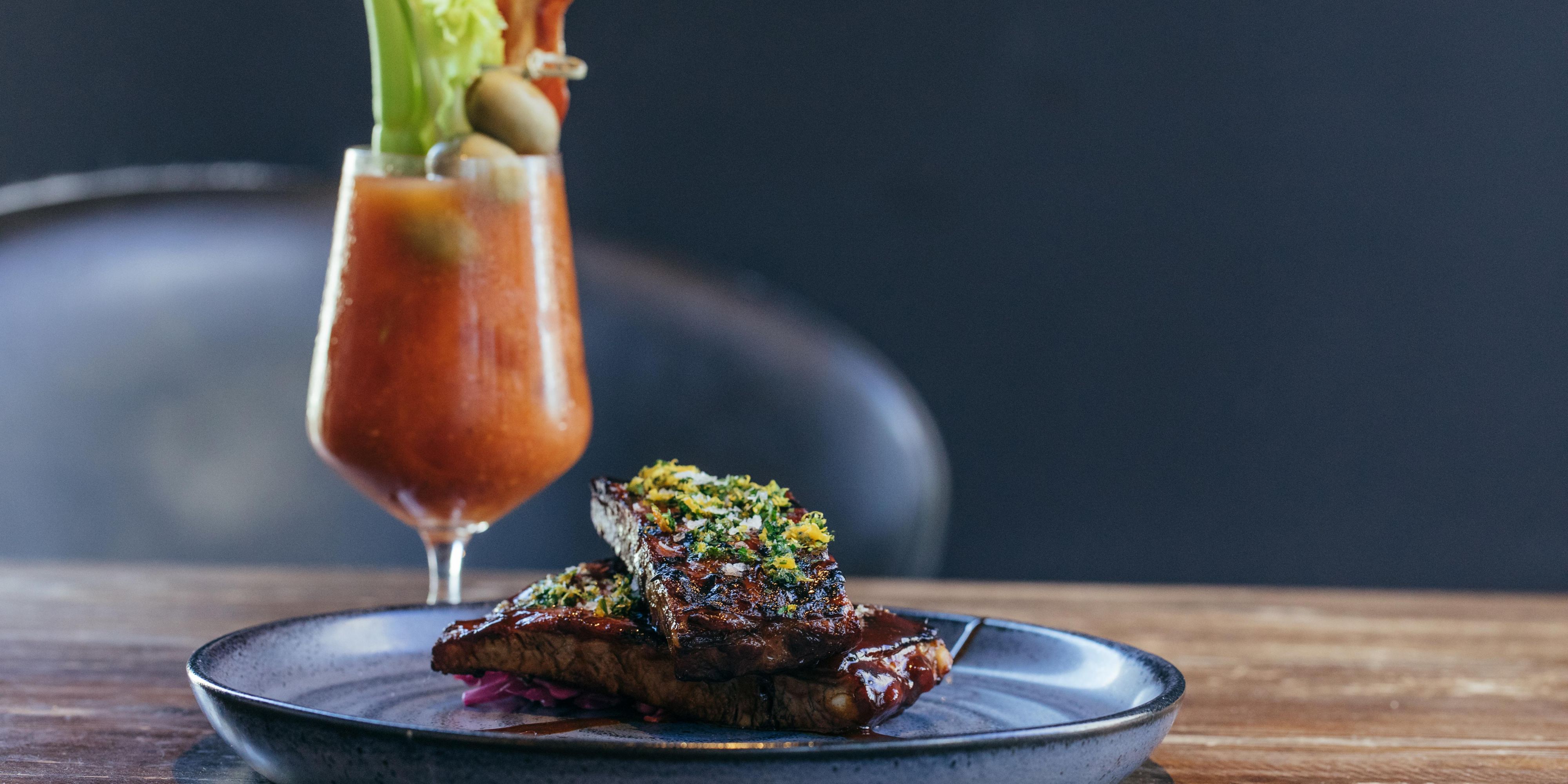 Blue Hound Kitchen & Cocktails | Kimpton Restaurants