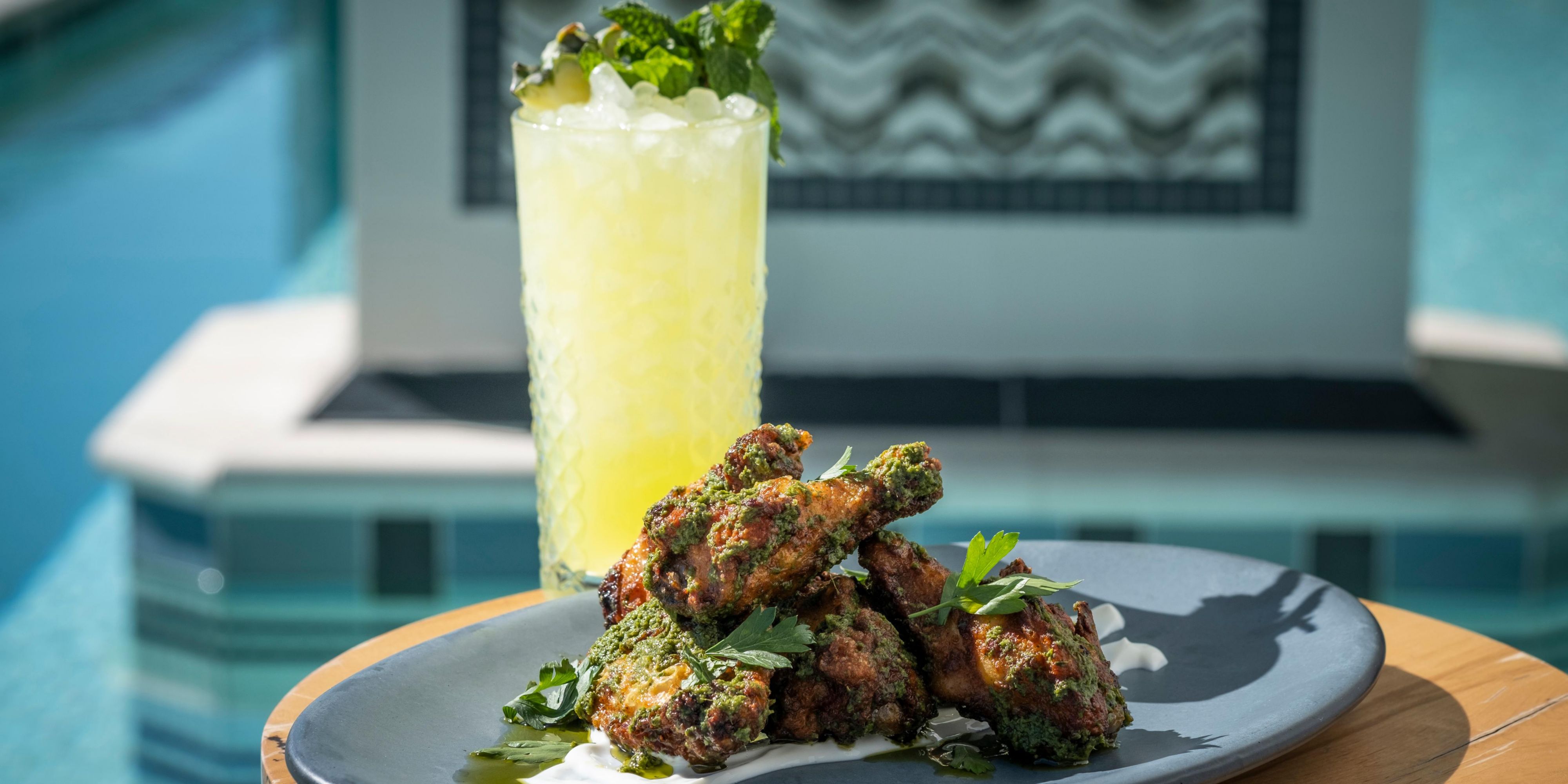 Blue Hound Kitchen & Cocktails | Kimpton Restaurants