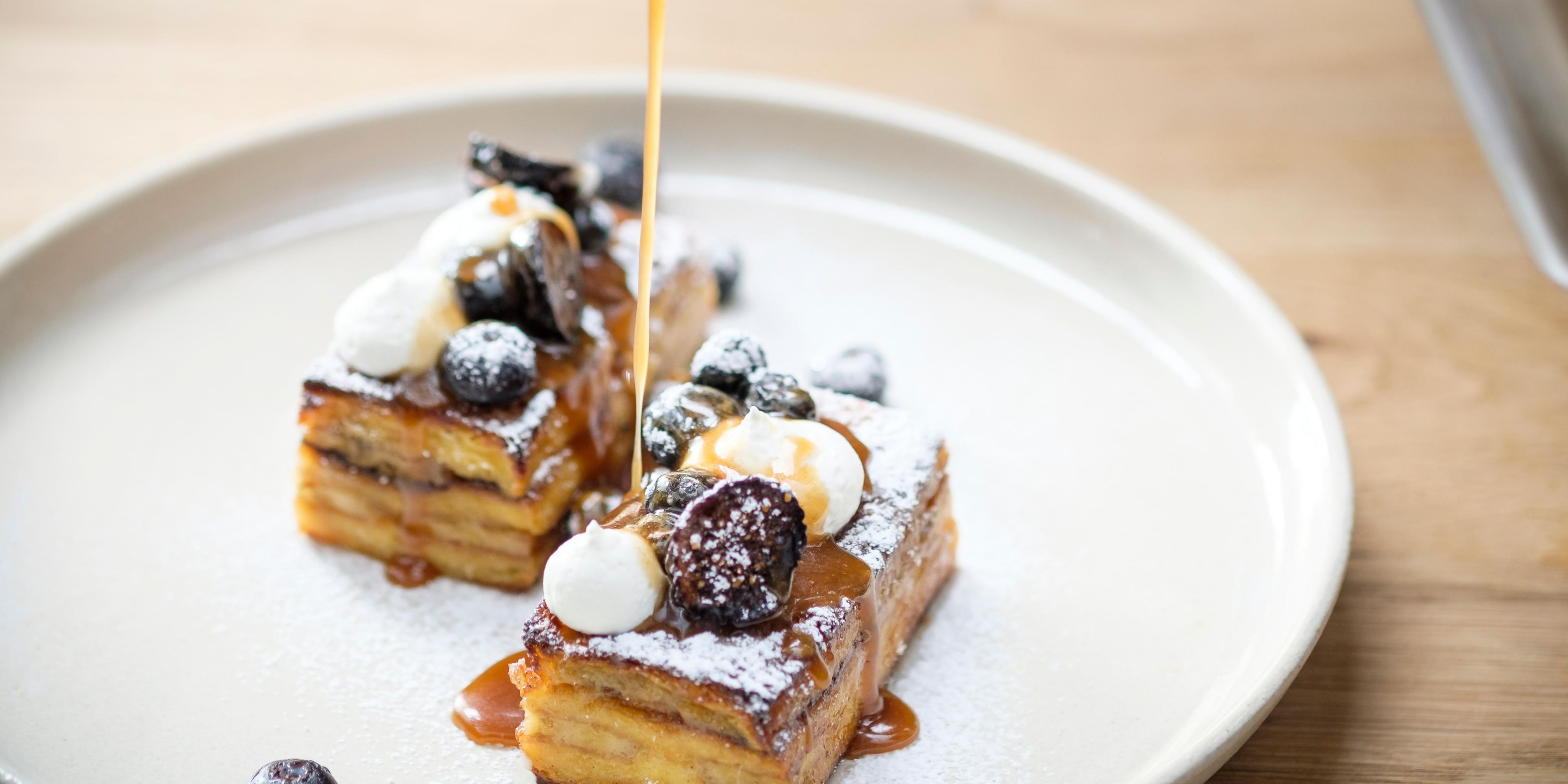 イート + ドリンク | Kimpton Grand Roatan Resort and Spa