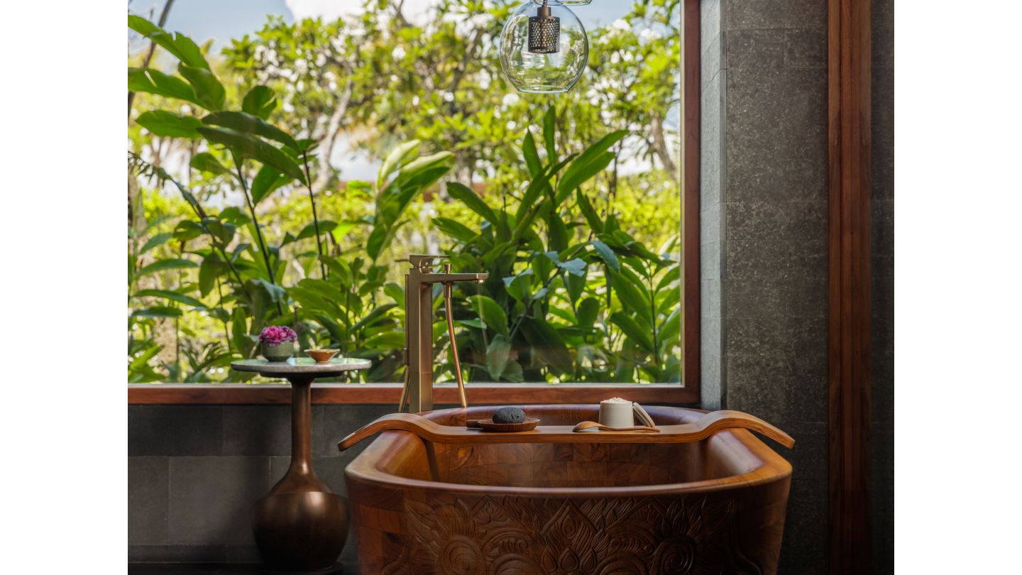 Book Early and Save | Luxury hotels in Bali | Regent Bali