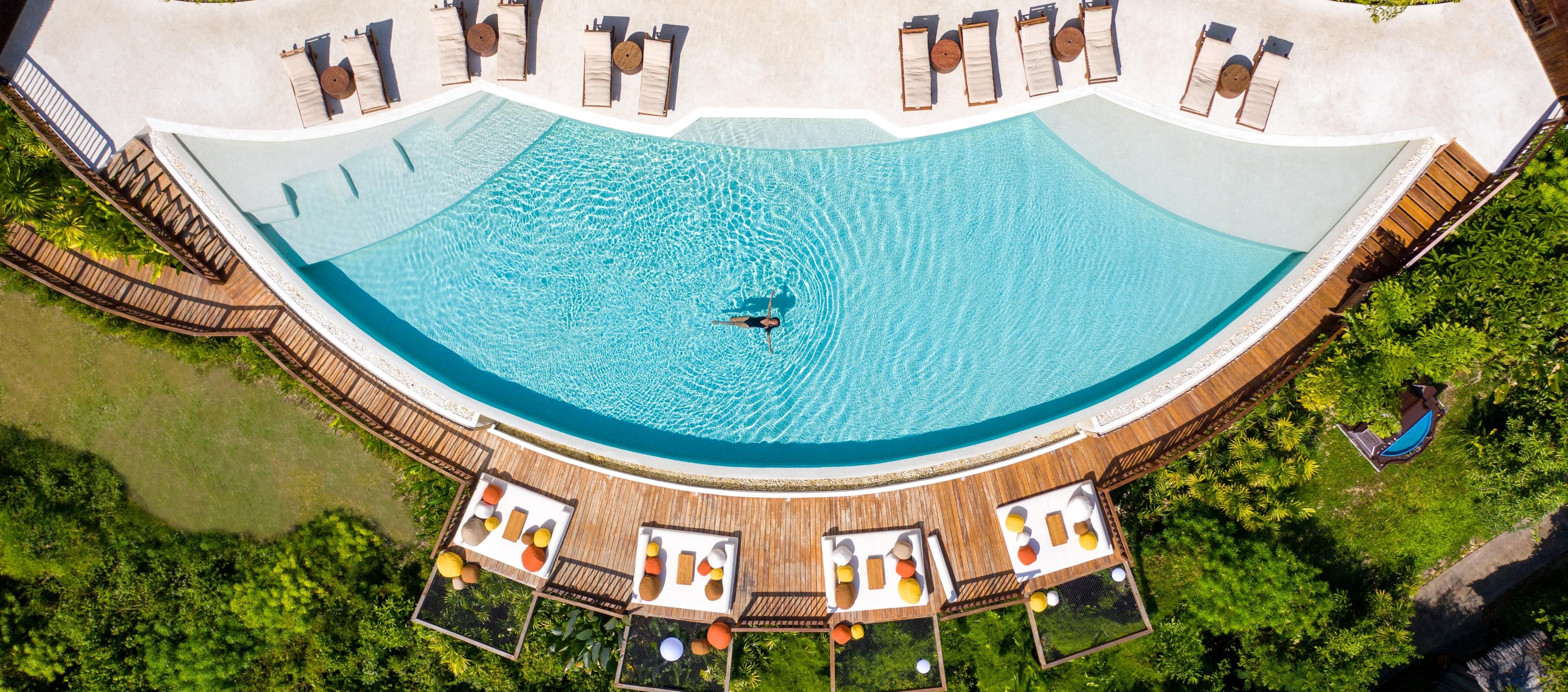 Explore IHG’s Best Hotels with Pools | IHG Hotels & Resorts