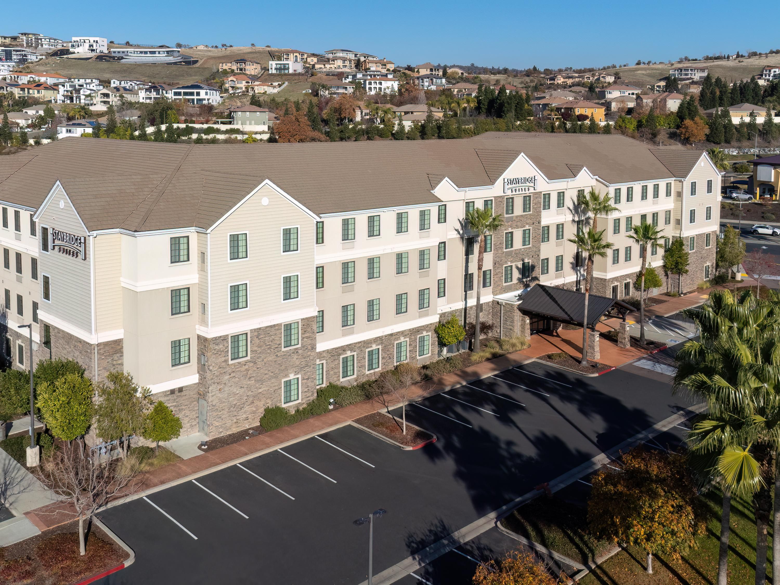Hotel near UC Davis Medical Center | Staybridge Suites Sacramento - Folsom