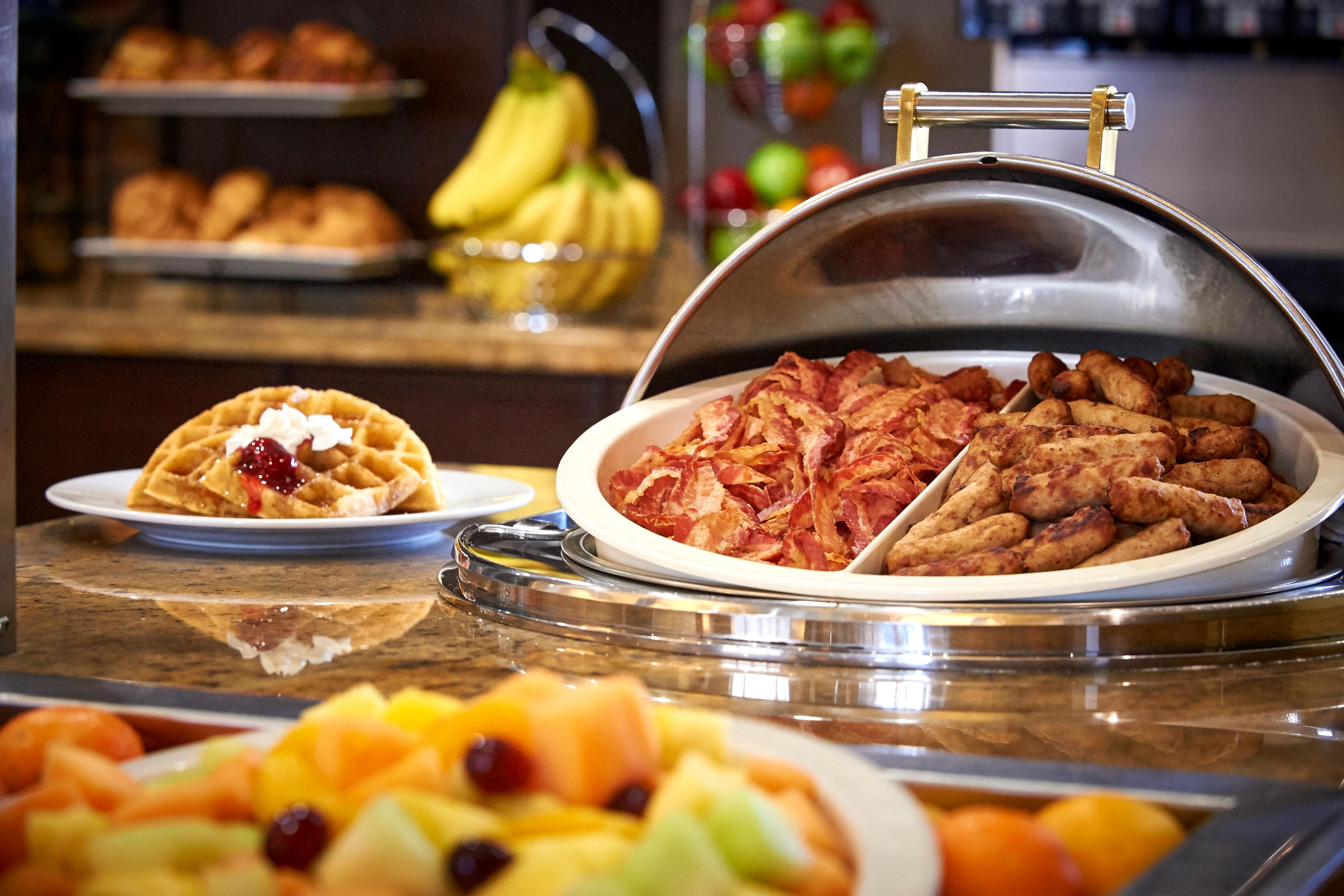 Hamilton Hotel | Staybridge Suites Hamilton - Downtown