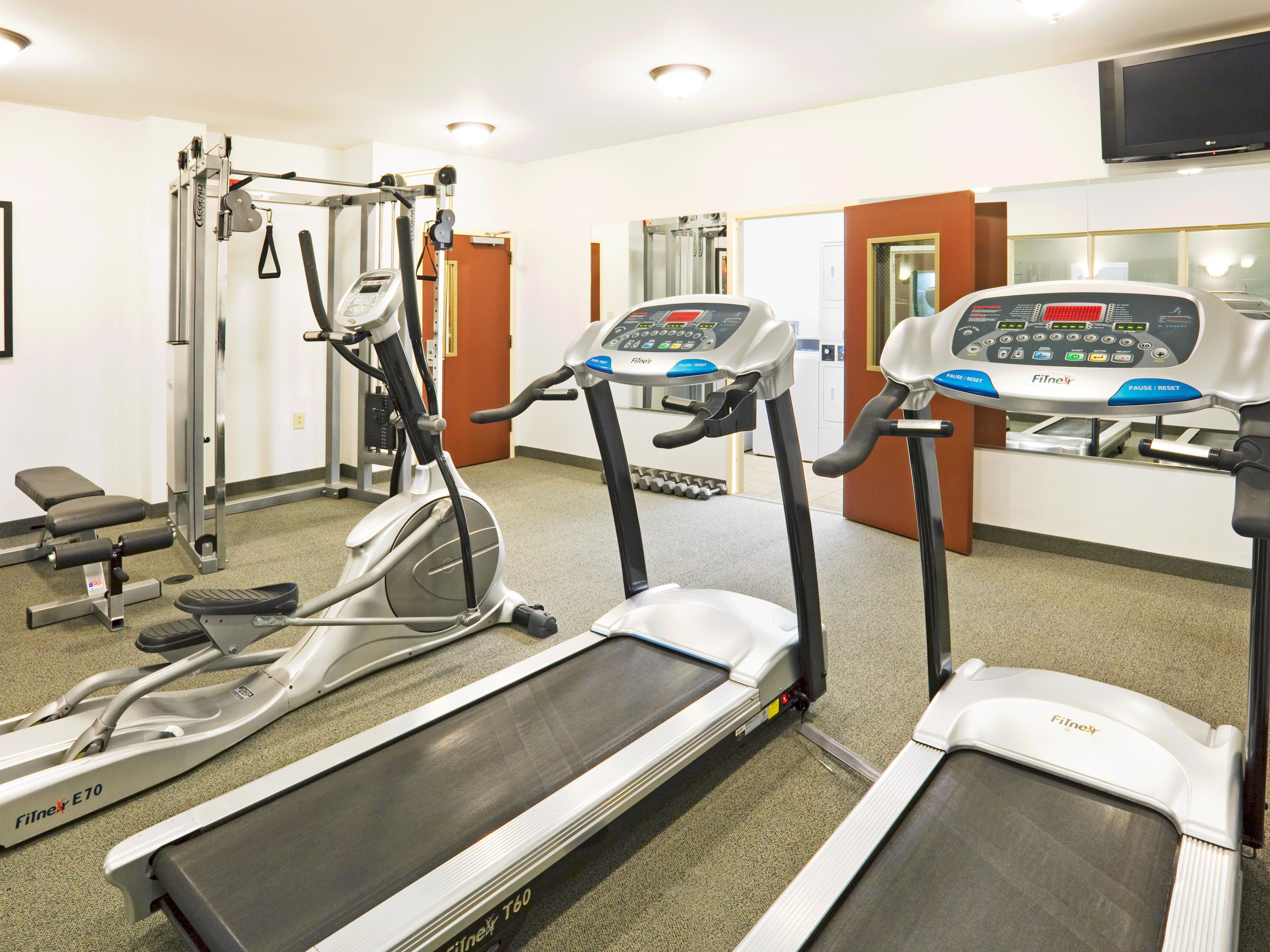 Staybridge Suites Knoxville Oak Ridge Amenities