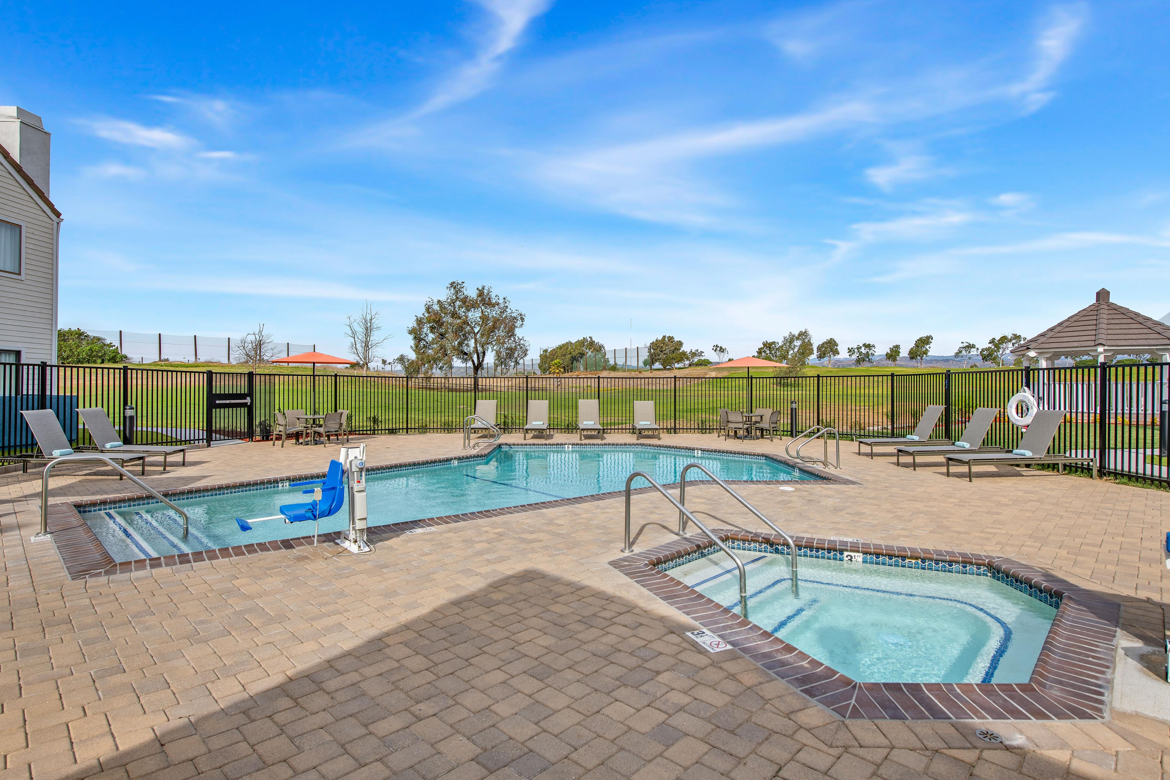 Oxnard Hotels | Staybridge Suites Oxnard – River Ridge