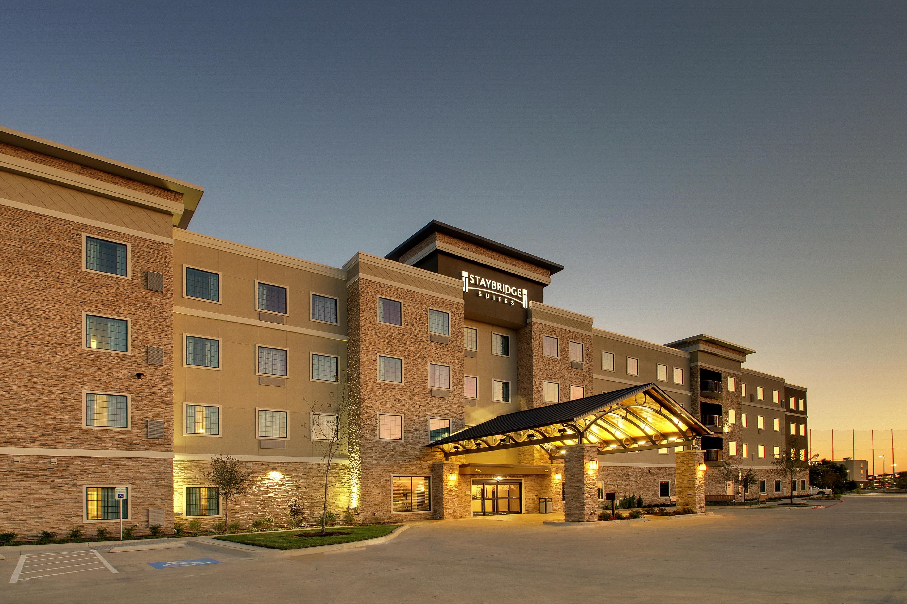Extended Stay Hotels in The Colony, TX | Staybridge Suites Plano - The ...