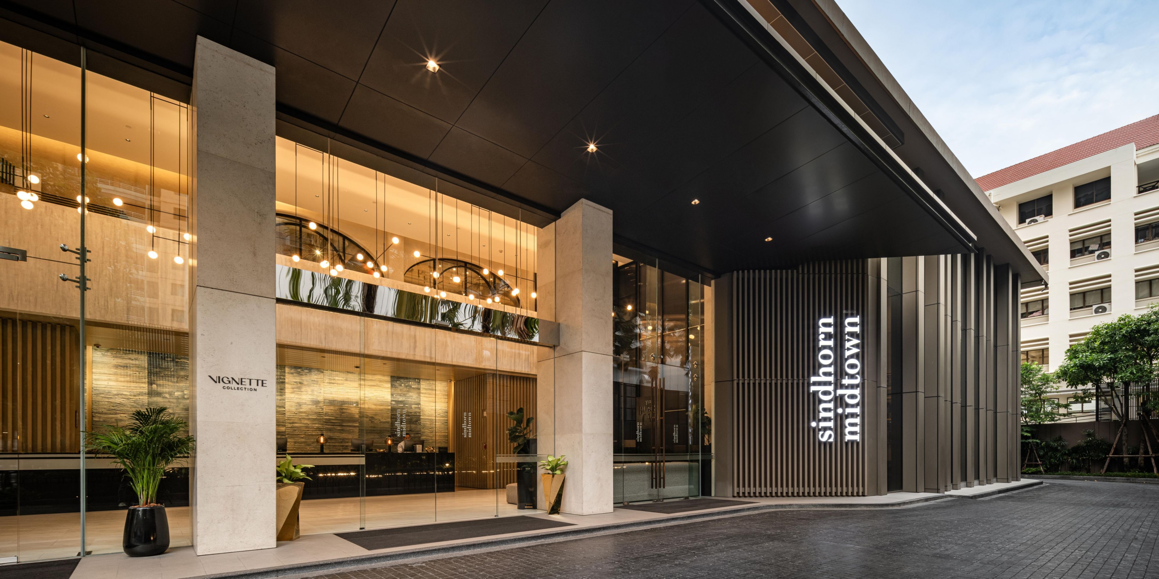 Luxury Hotel in Bangkok Vignette Collection Sindhorn Midtown Hotel Bangkok