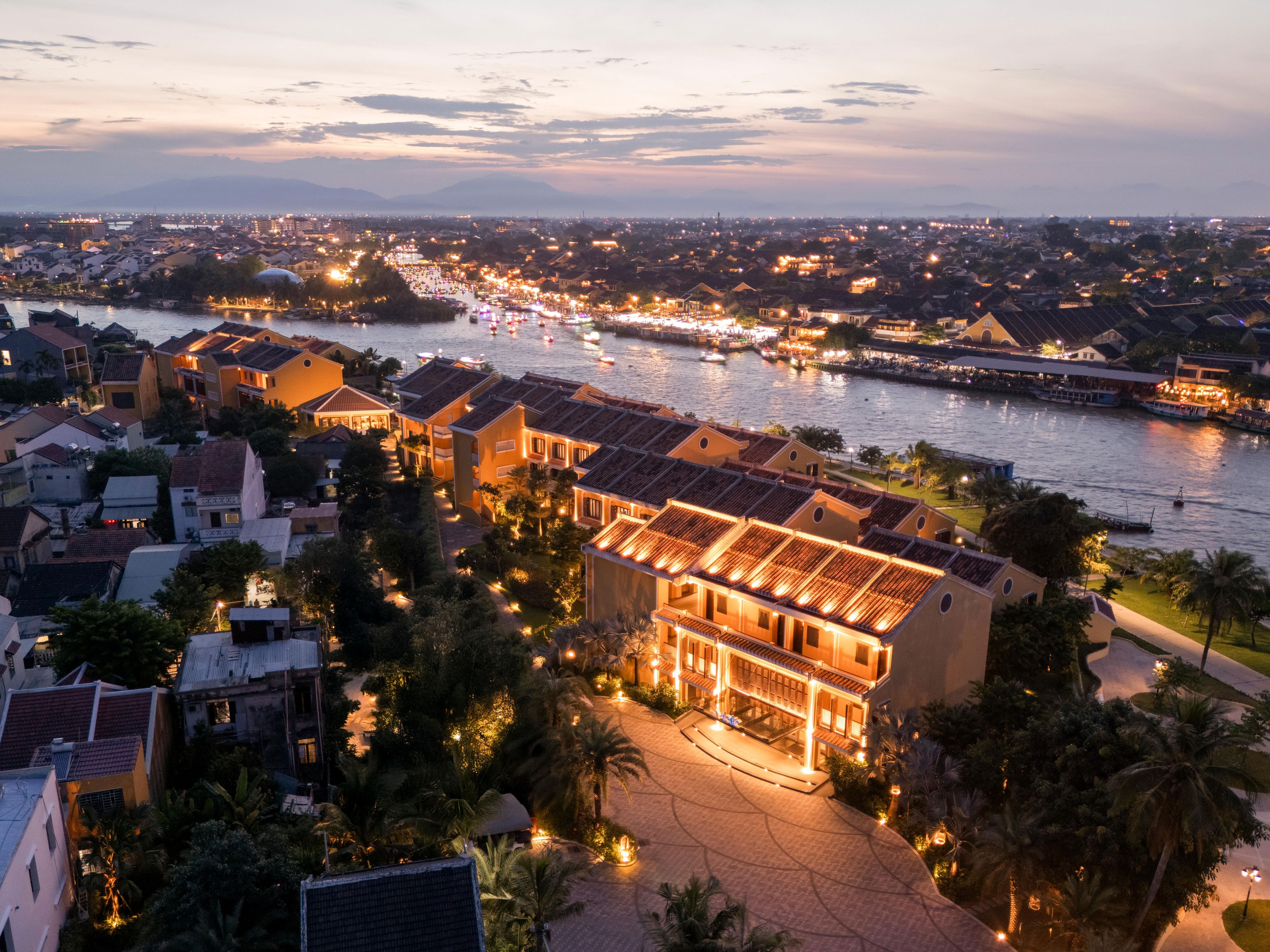 Luxury Hotel in Hoi An Vignette Collection Moire Hoi An