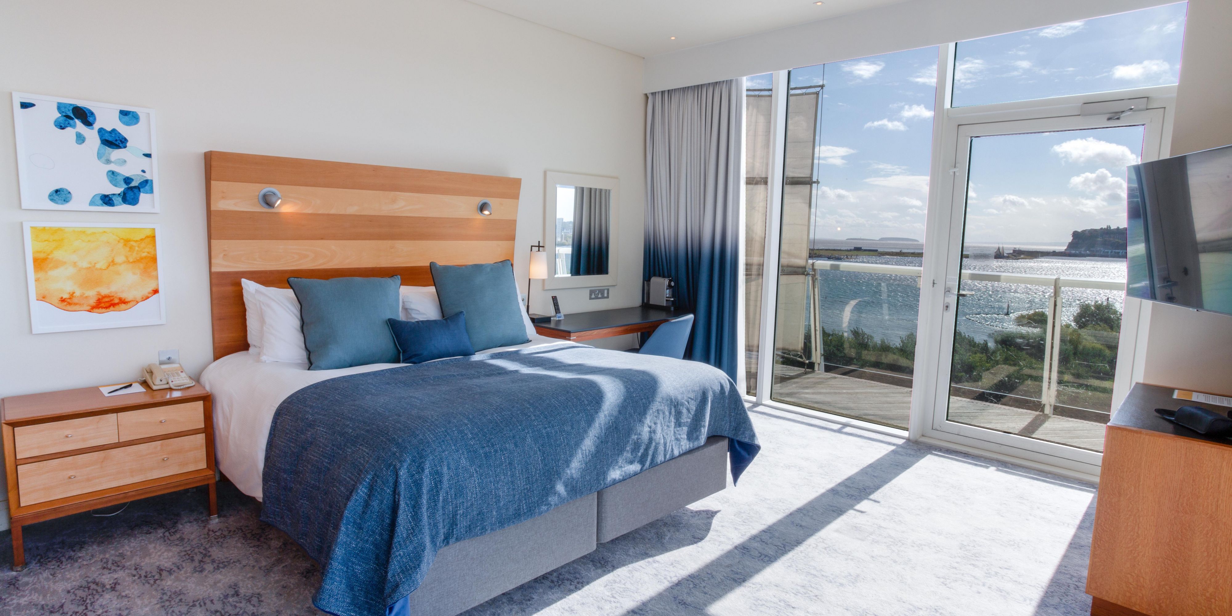 5-Star Waterfront Hotel and Spa - voco St. David's Cardiff