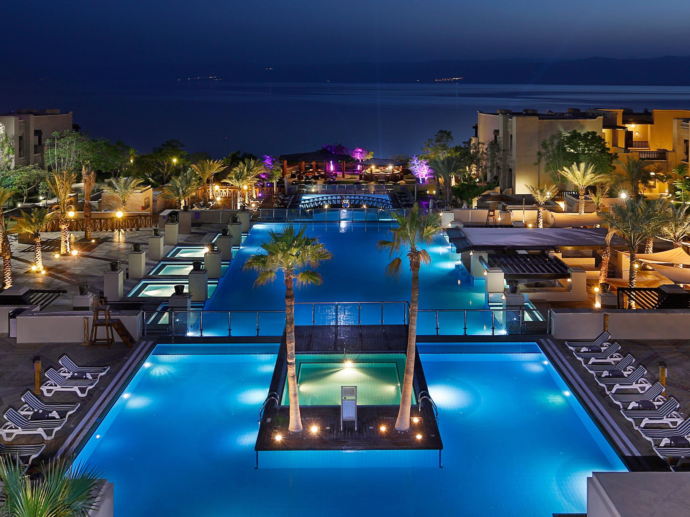 Luxury Hotel in Doha | VOCO Doha West Bay Suites