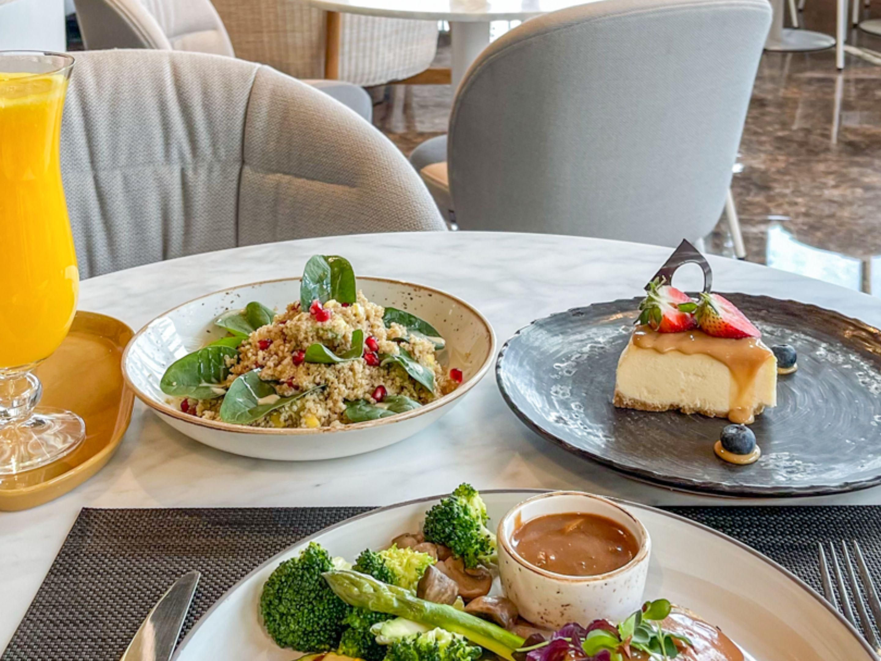 Doha leisure and business hotels: voco Doha West Bay Suites