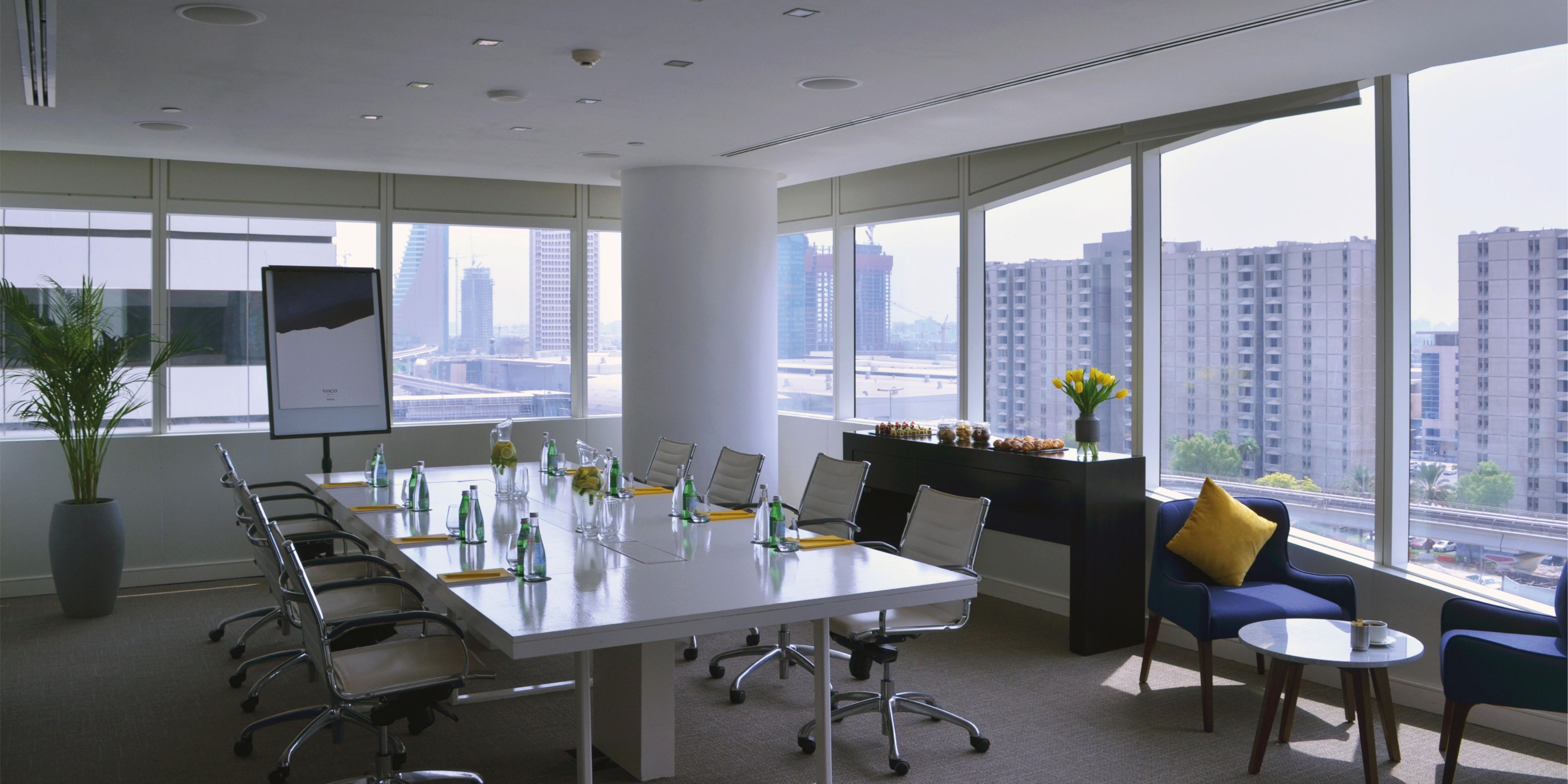 voco Dubai Hotel | 5-Star Hotel Near Dubai World Trade Center