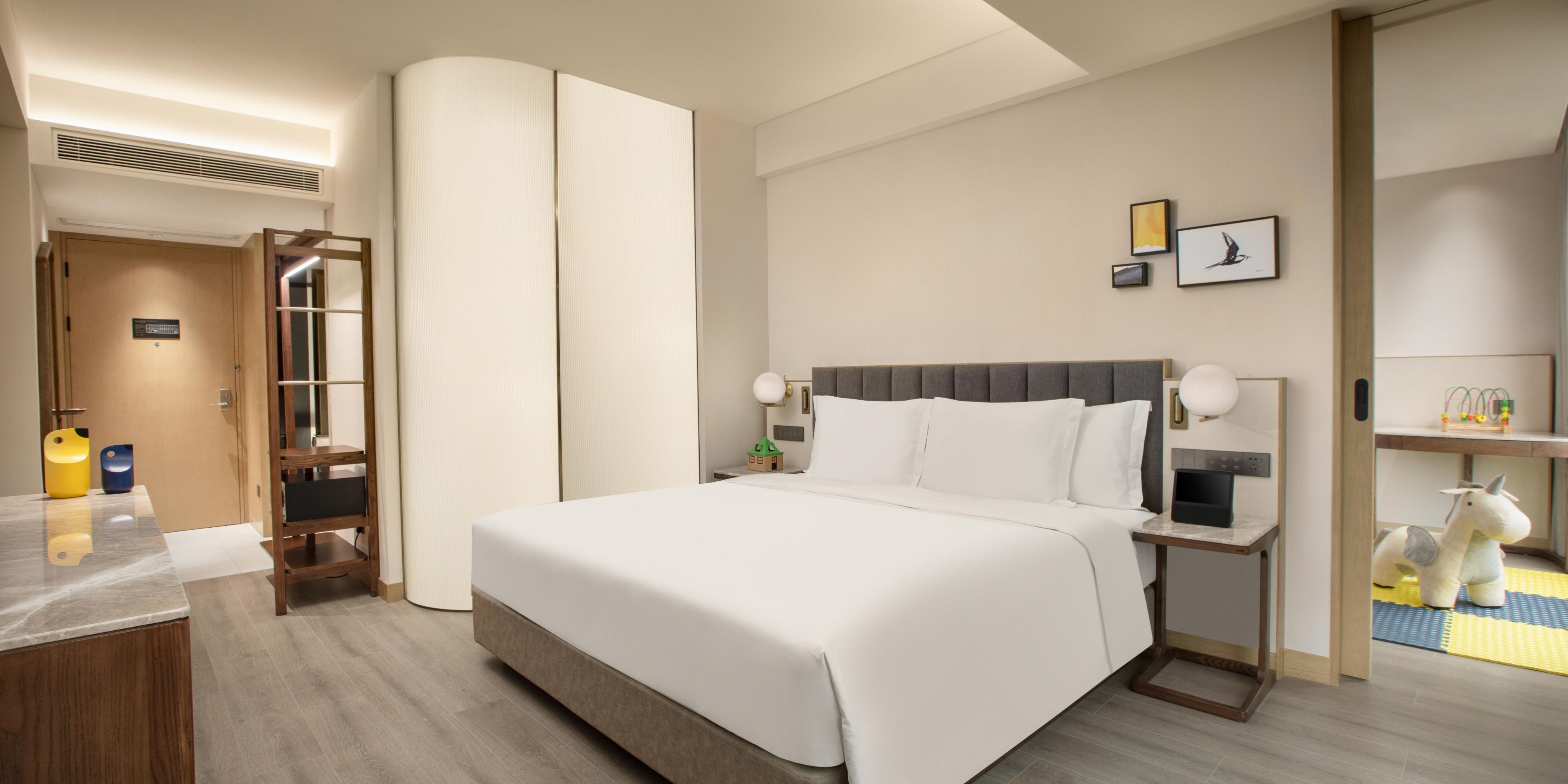 Hotel in Nanjing | voco Nanjing Oriental Pearl Hotel by IHG